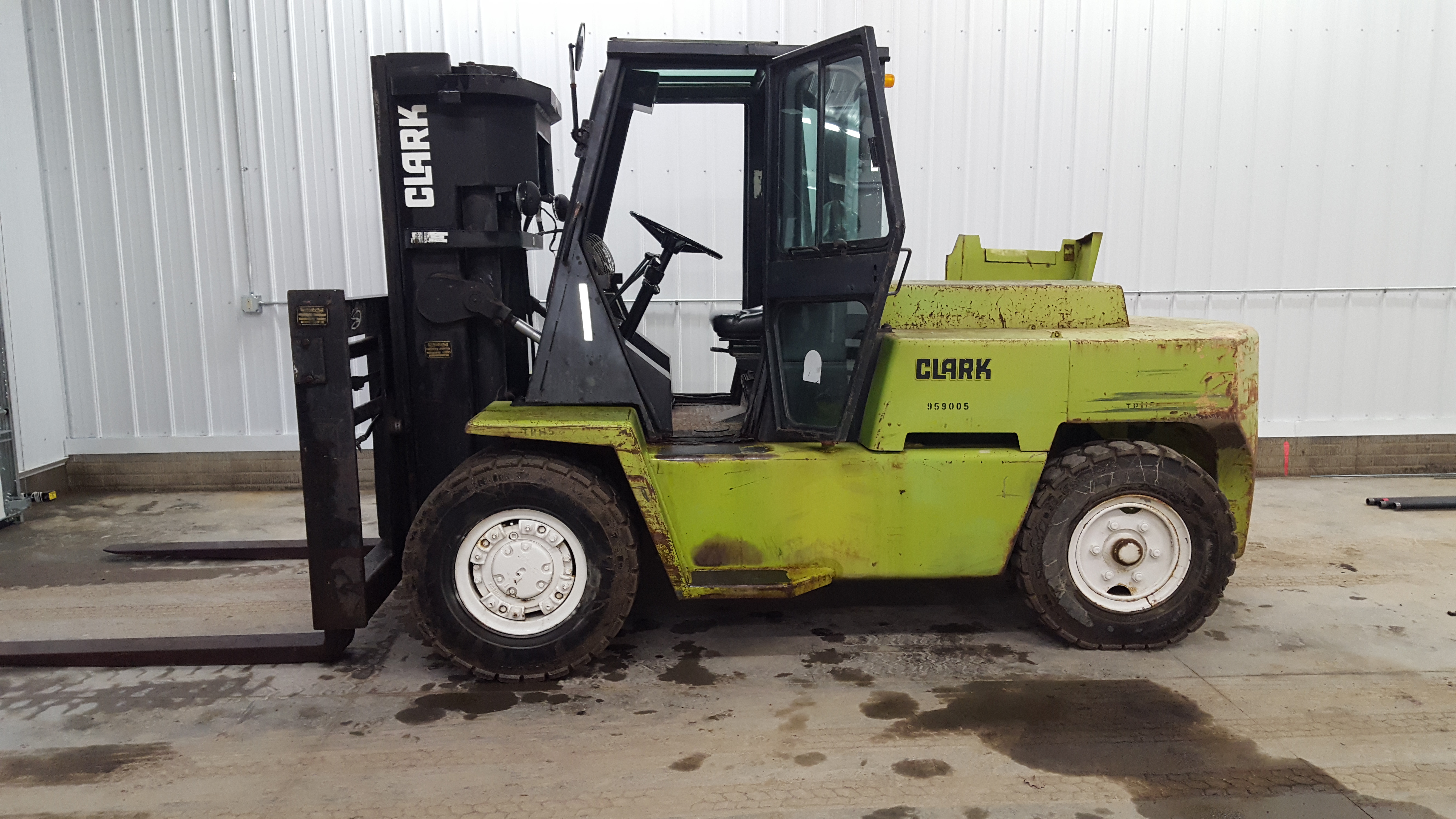 Clark 15,000 lb Forklift(Gas). Enclosed Cab, 3 stage mast and air tires