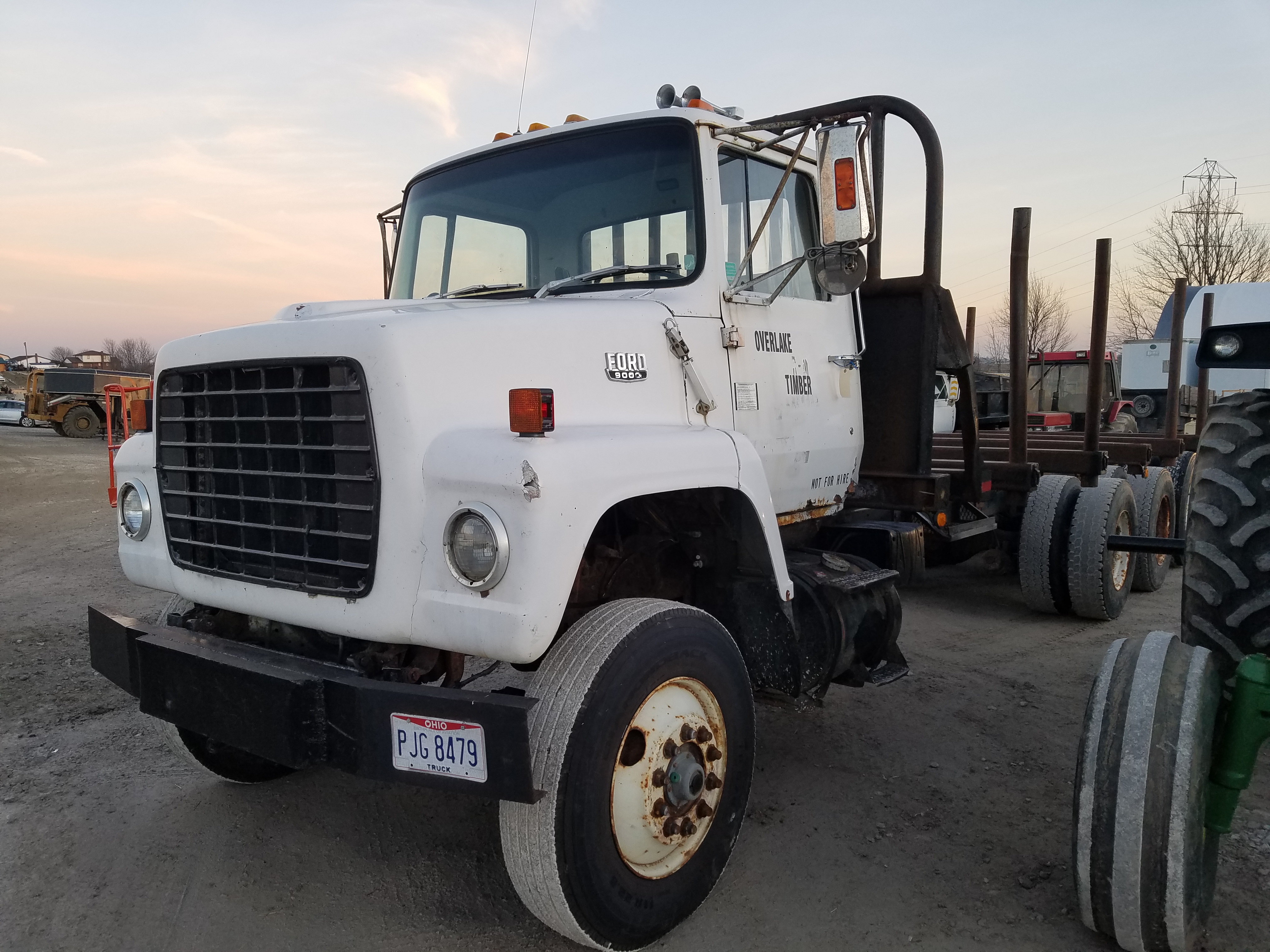 1987 Ford L9000 Log Truck Cummins L10 W/10 speed