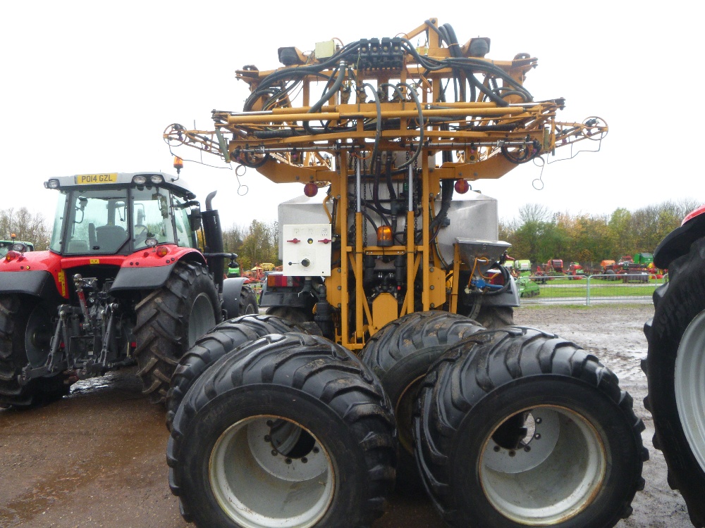 JCB 2170 4ws Fastrac Plus And Knights Demount Sprayer. Heated Seat, ABS ...