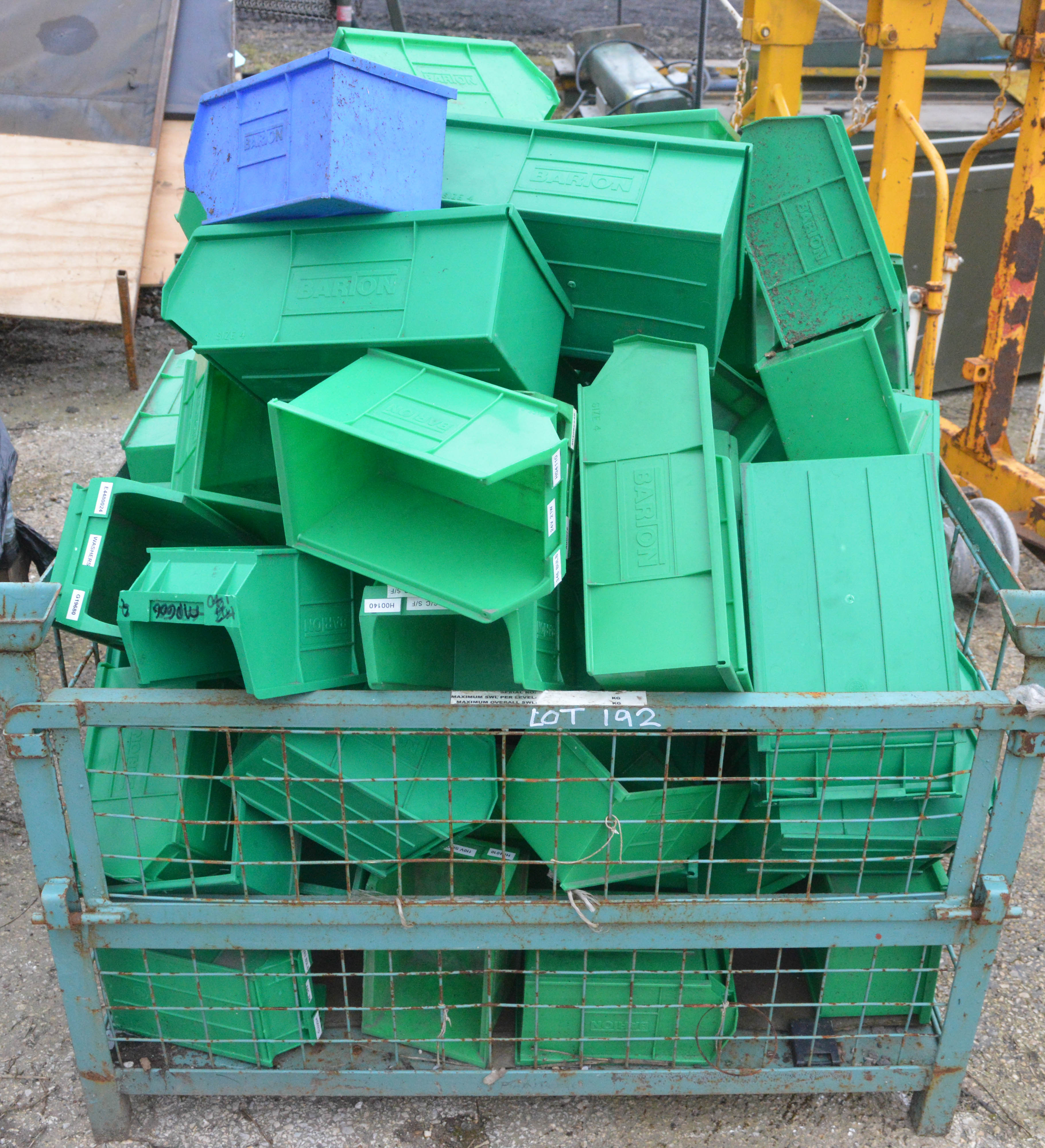 Stillage of plastic storage bins