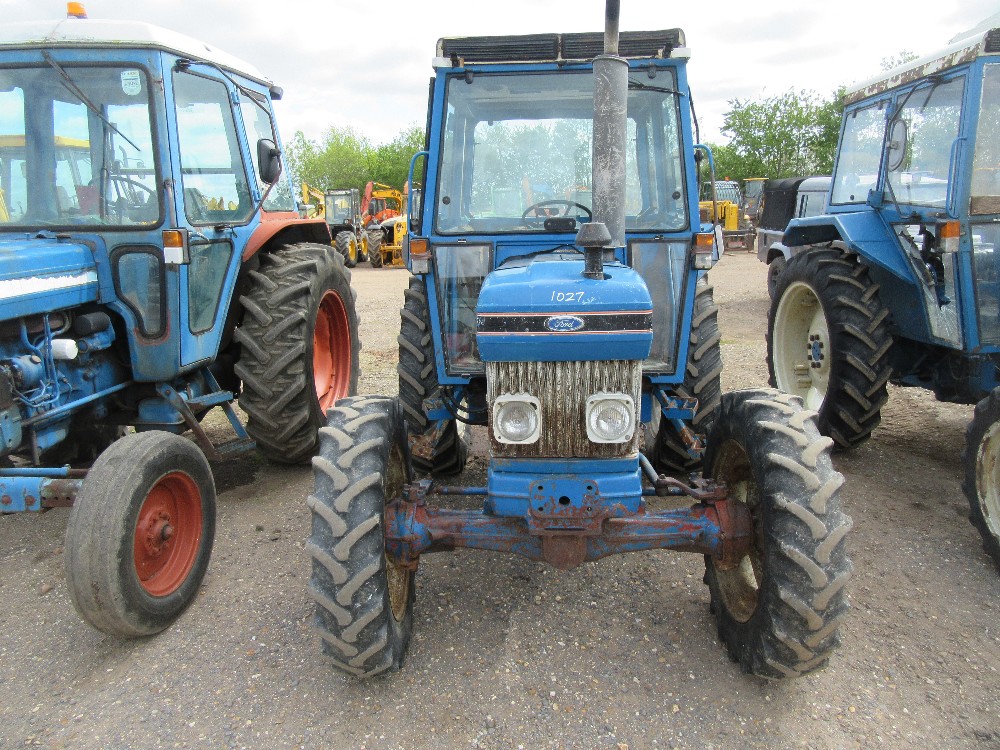 Ford 4110 4wd Tractor with AP Cab & Gears on the Floor Ser.No. BB33445