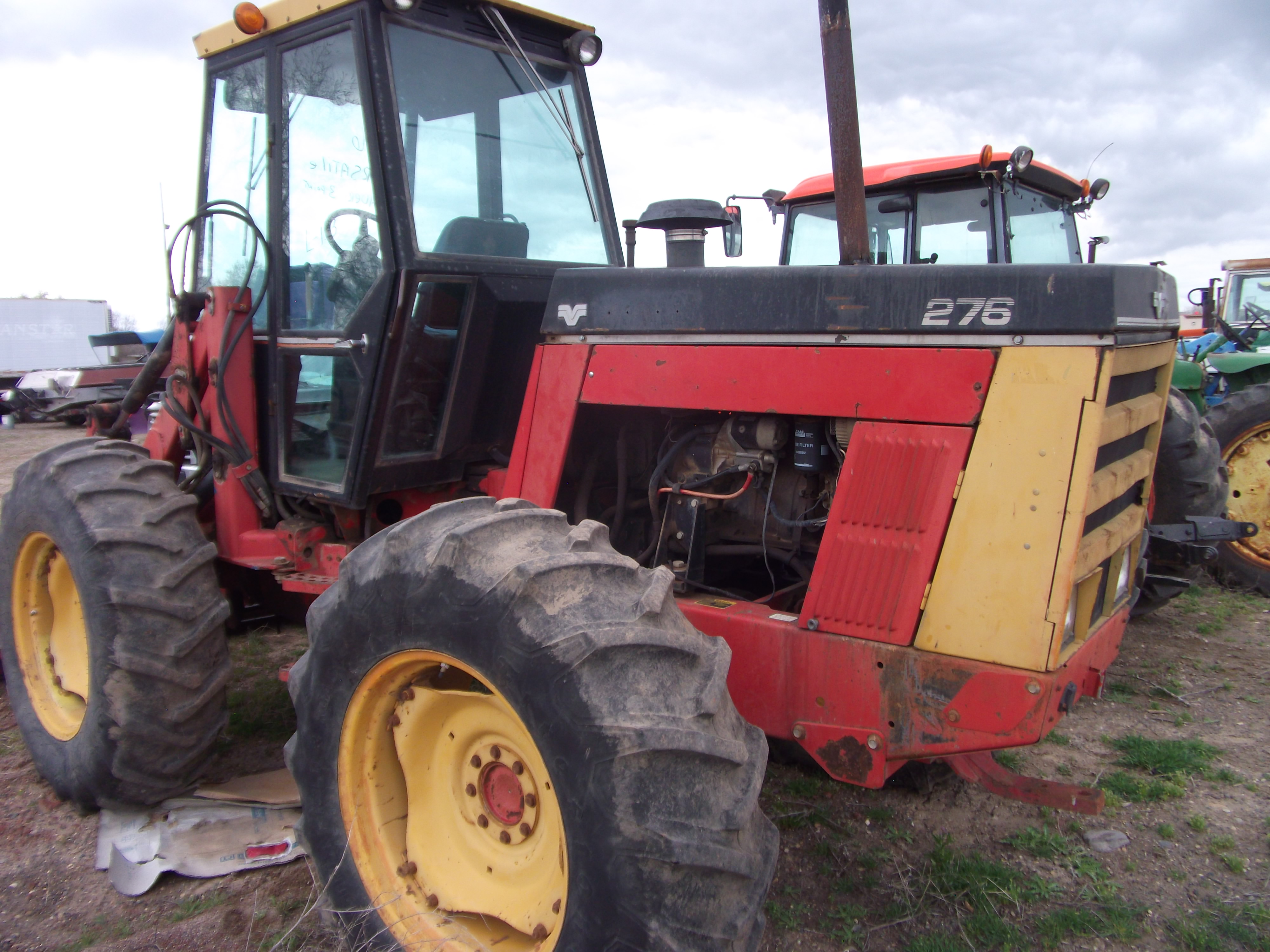 Versatile 276 tractor w/ loader and 3pt.