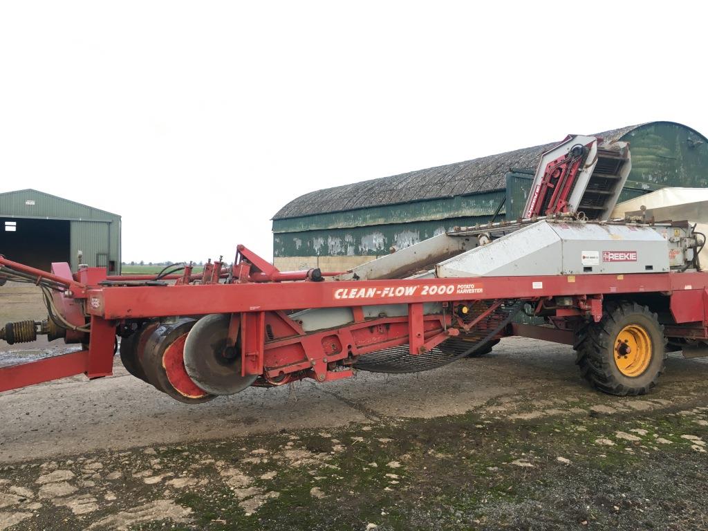 Reekie Clean Flow 2000 Potato Harvester Serial Number: 7030R Last used ...