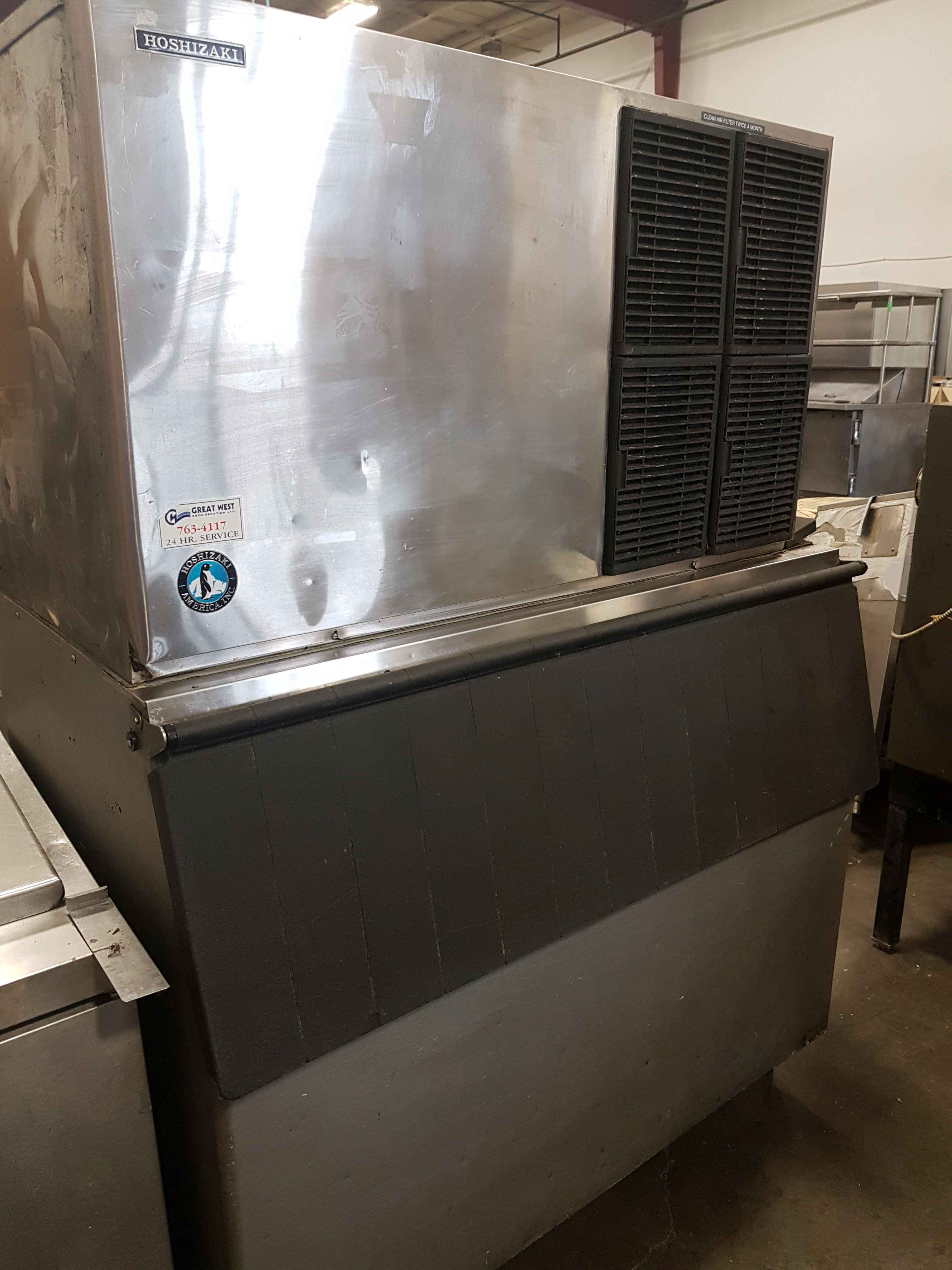 Hoshizaki Model KM-1300 SAH - Ice Machine with Bin, Notes: 1300 LB ...