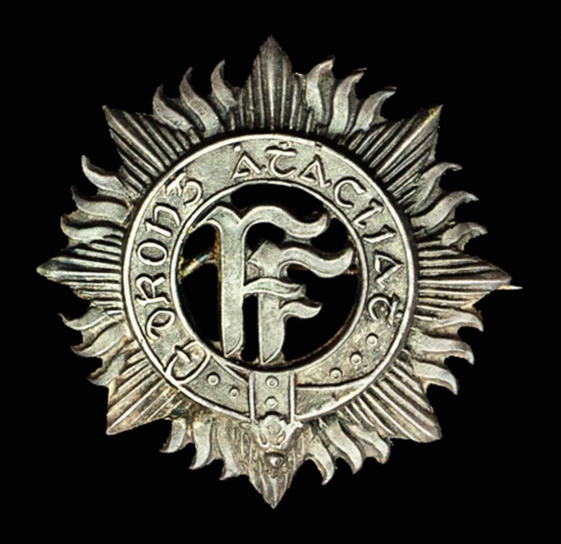 A Dublin Brigade, Irish Republican Army Officer's Cap BadgeA Dublin ...