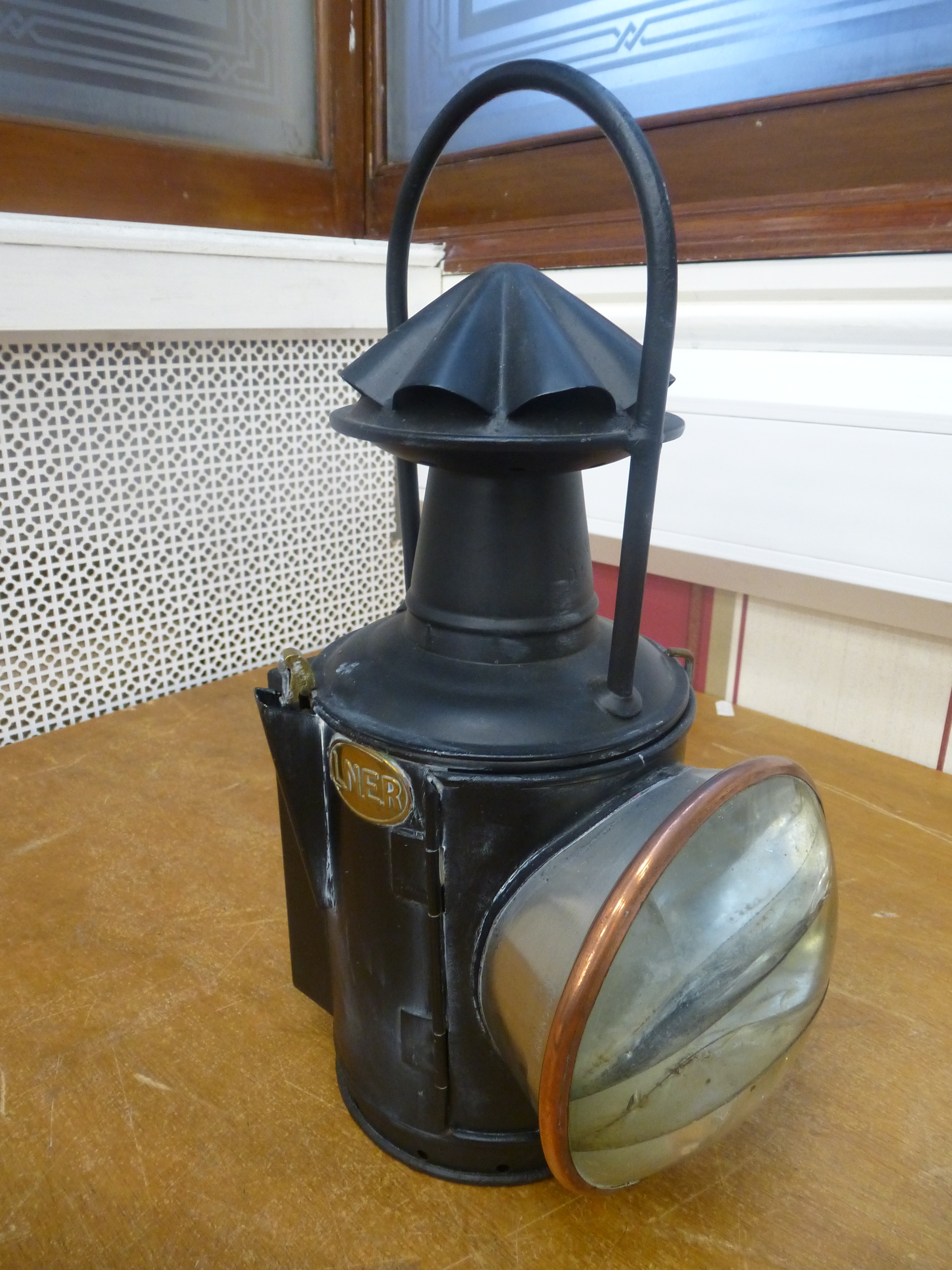 LNER LAMP