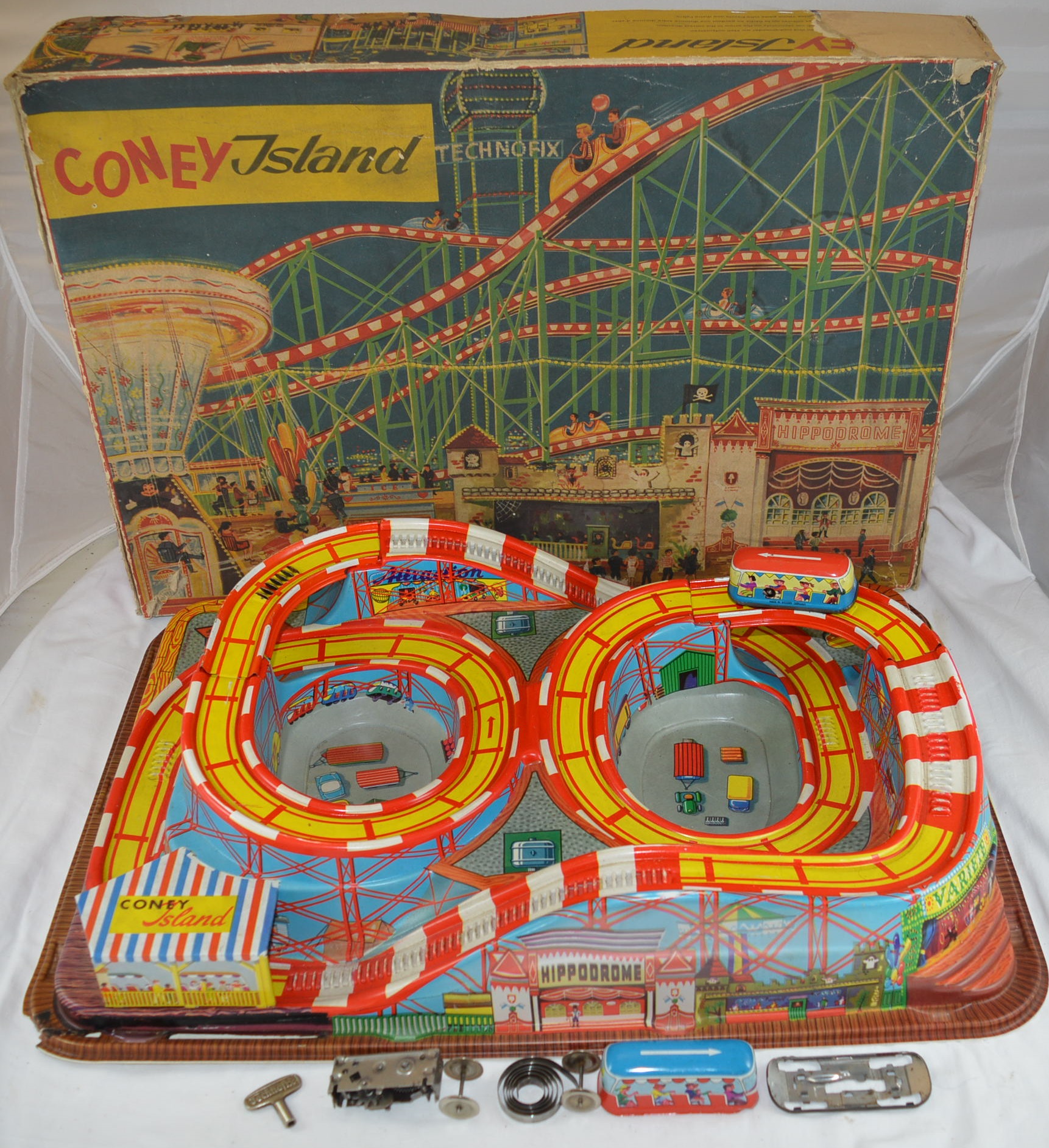 Technofix Coney Island figure of 8 big dipper toy - key - 2 cars (one ...