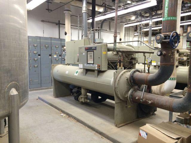 1-Used Trane 300 Ton Water Cooled Chiller. Model: RTHB-300. Serial ...
