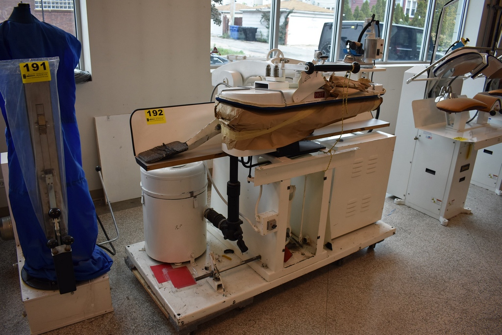 HOFFMAN FM-FX-42-S/C SELF CONTAINED STEAM PRESS S/N: 140797 W/HOFFMAN M ...