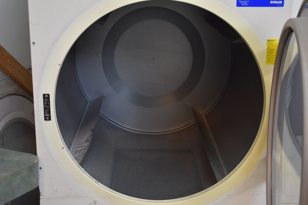 WASCOMAT TD75 NATURAL GAS FIRED DRYER S/N: N/A