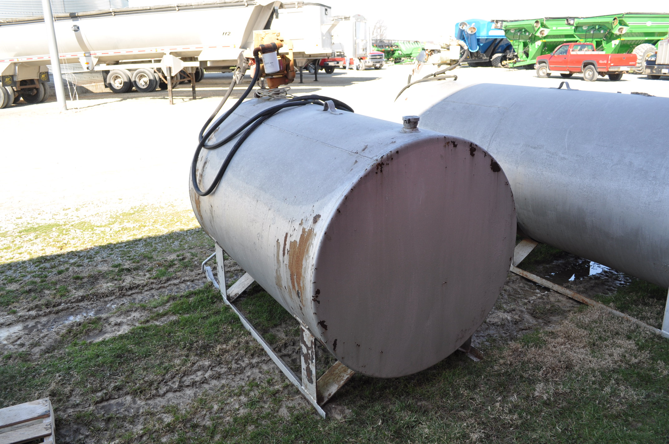 550 gallon steel fuel tank