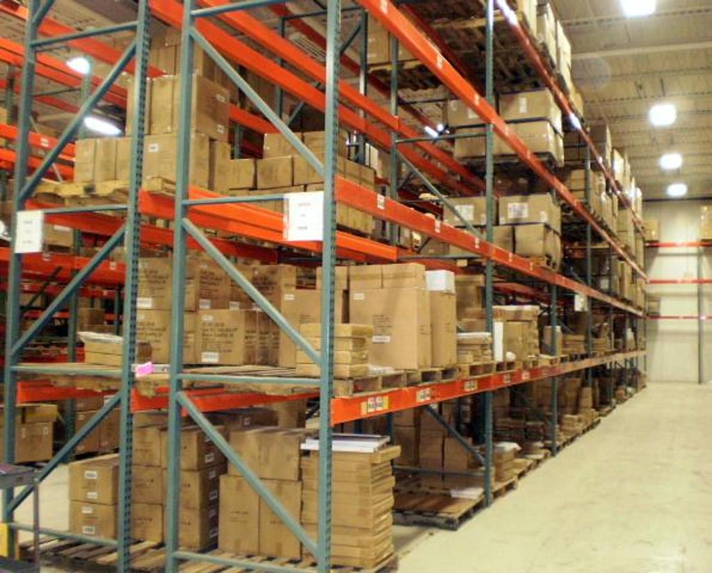 Pallet Rack (Double Row)-18'H X 12'W X 42"D, 16 Uprights, 112 Beams ...