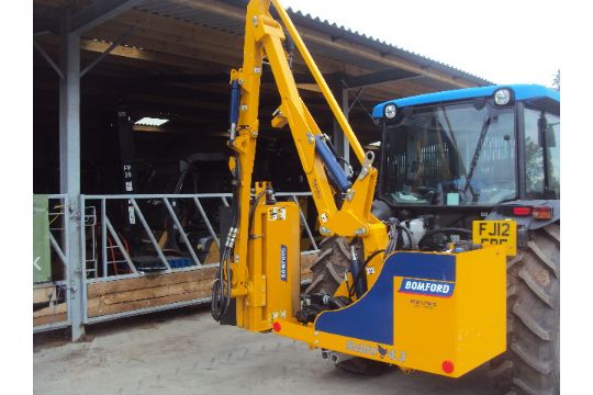 2014 BOMFORD Robin 4.3 rear tractor mounted hedge cutter flail mower S ...