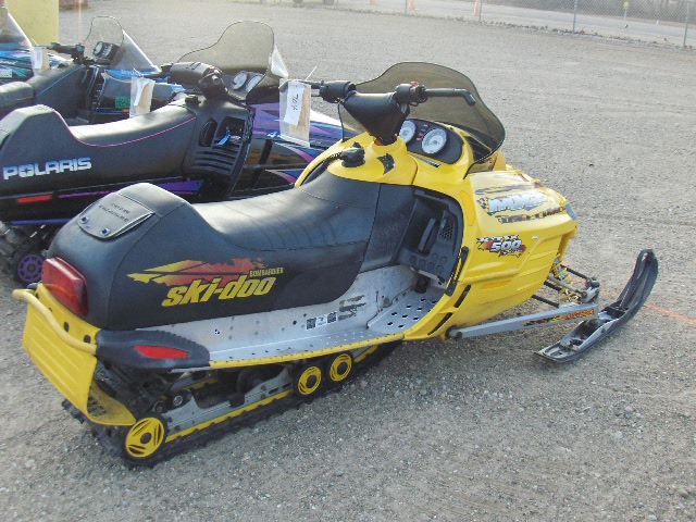 2001 SKI DOO 500 MXZ 2BPS171101V000052 snowmobile, sold with a bill of ...