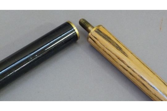 A BCE custom cues Ronnie O'Sullivan two piece cue with facsmilie ...