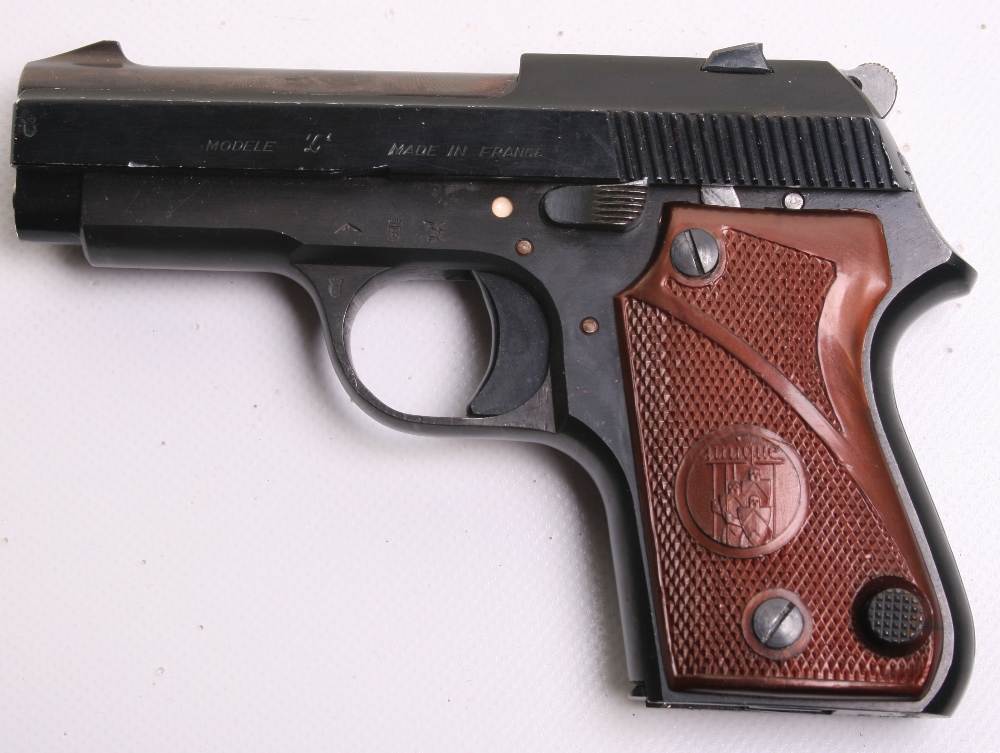 French Unique Model “L” Semi-Automatic Pistol, 7.65mm calibre / chamber ...