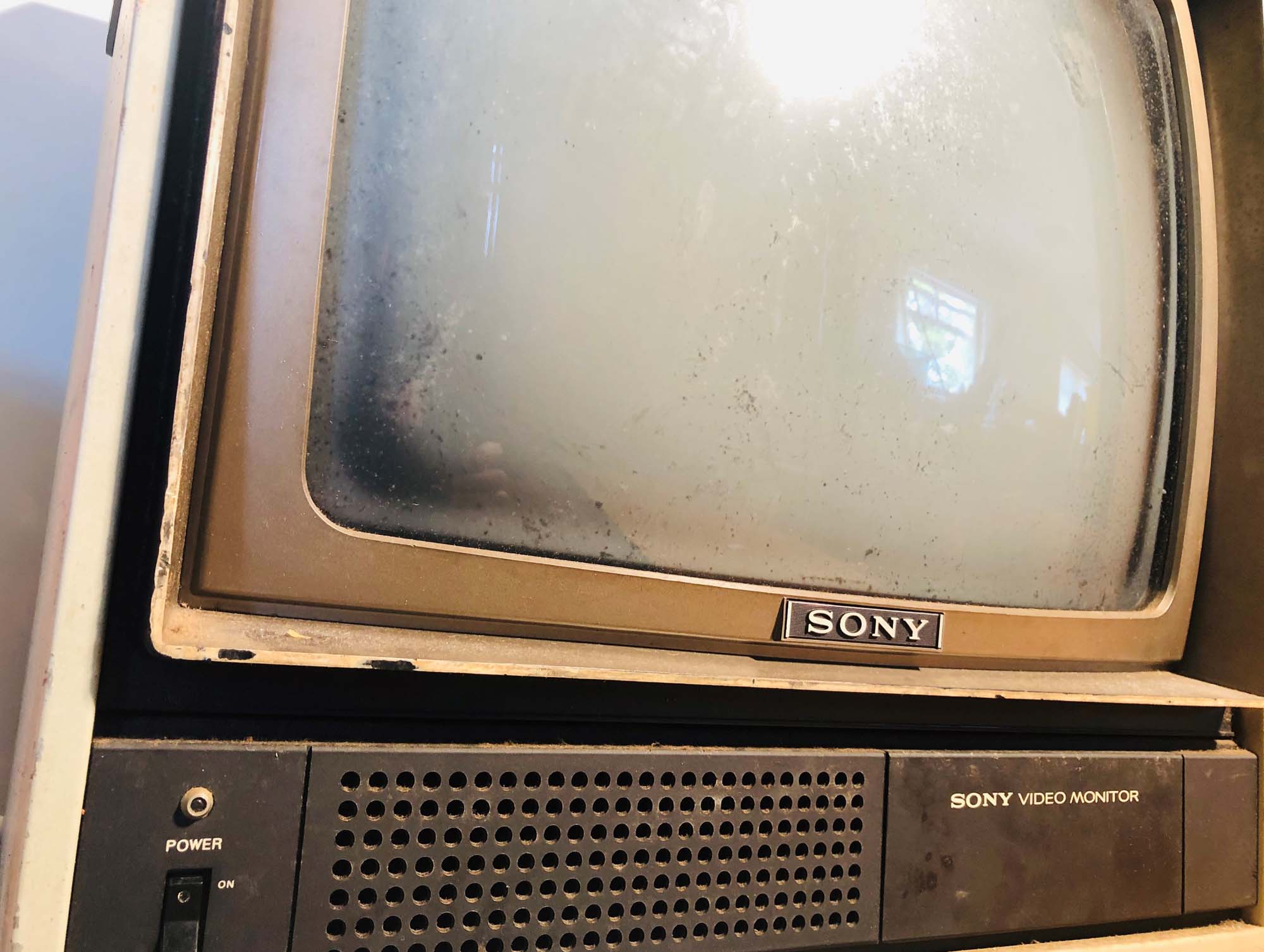 1970S SONY TV EQUIPMENT. Three items of Sony TV equipment, to include ...
