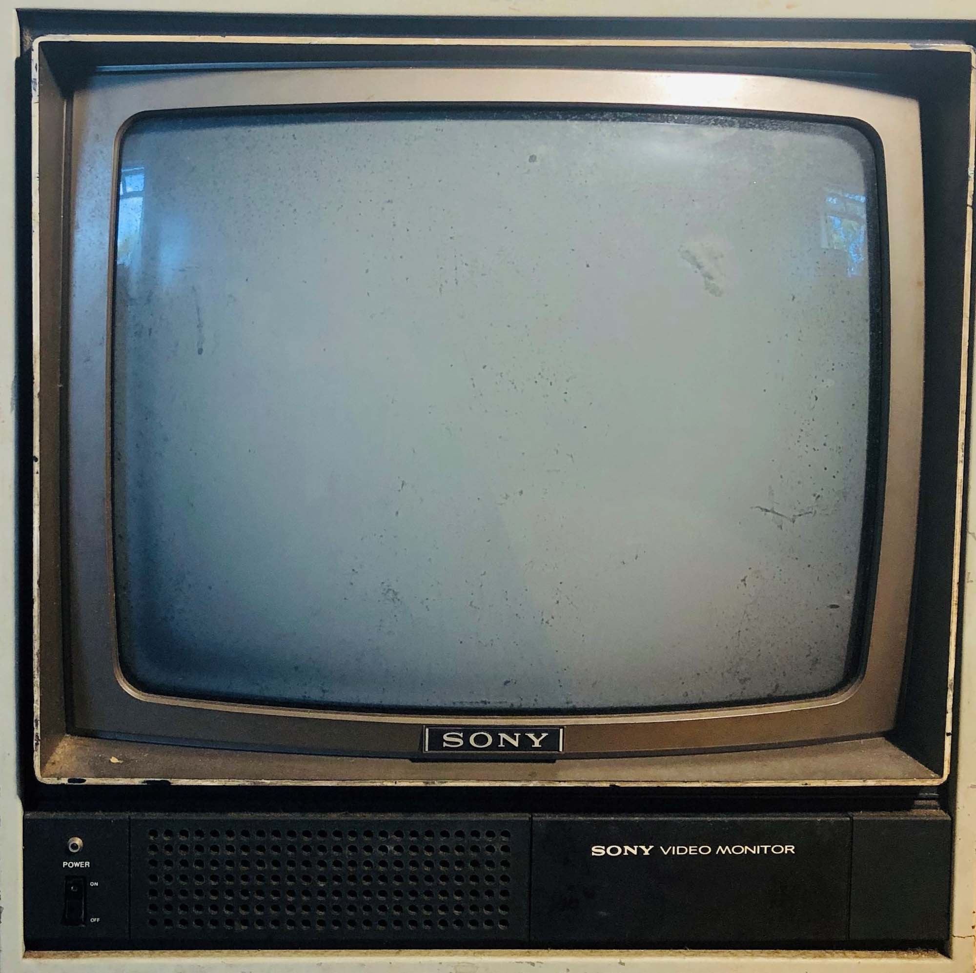 1970S SONY TV EQUIPMENT. Three items of Sony TV equipment, to include ...