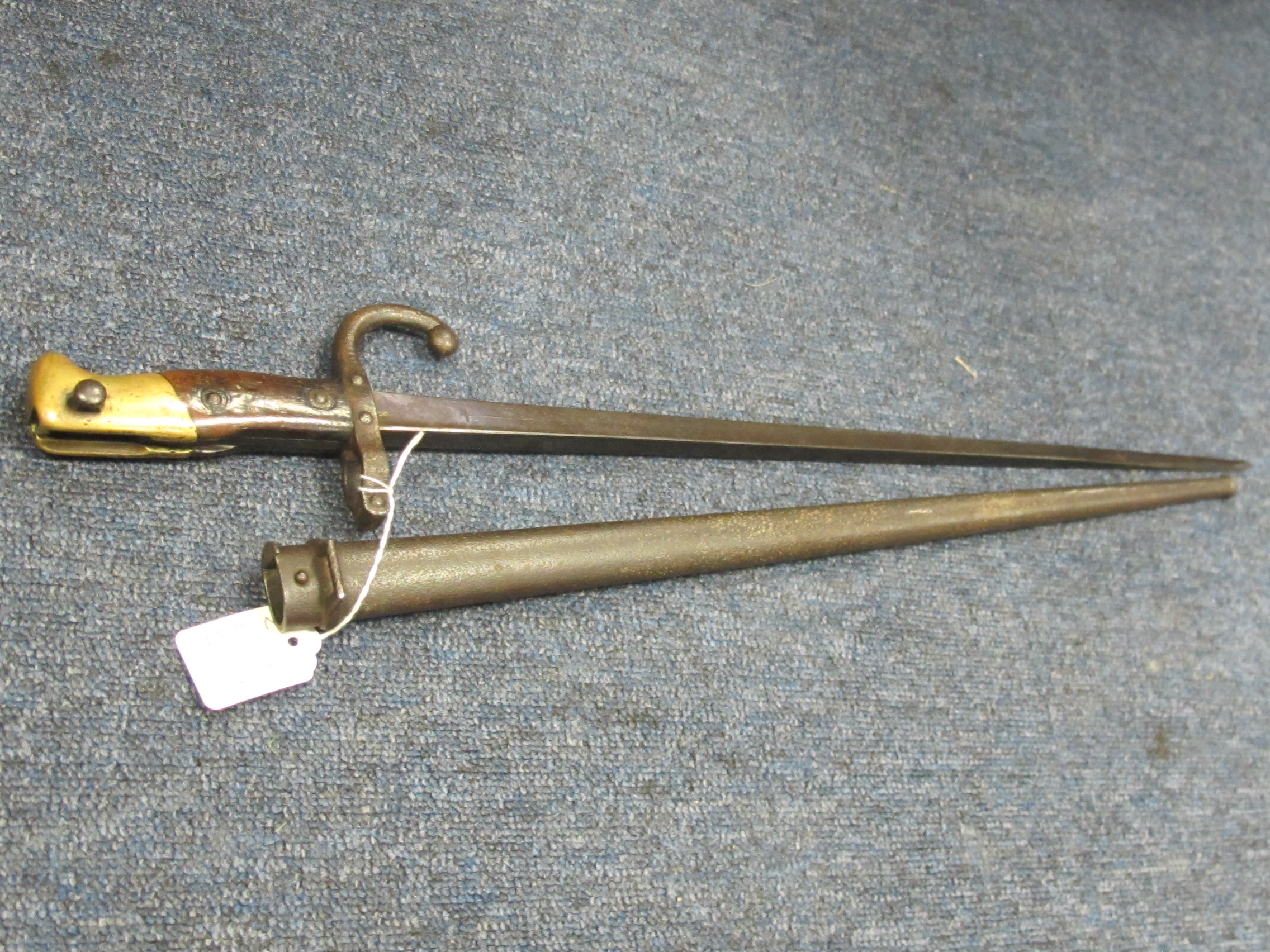 Bayonet: A French Gras Model 1873 bayonet blade marked MFE Armes de ...