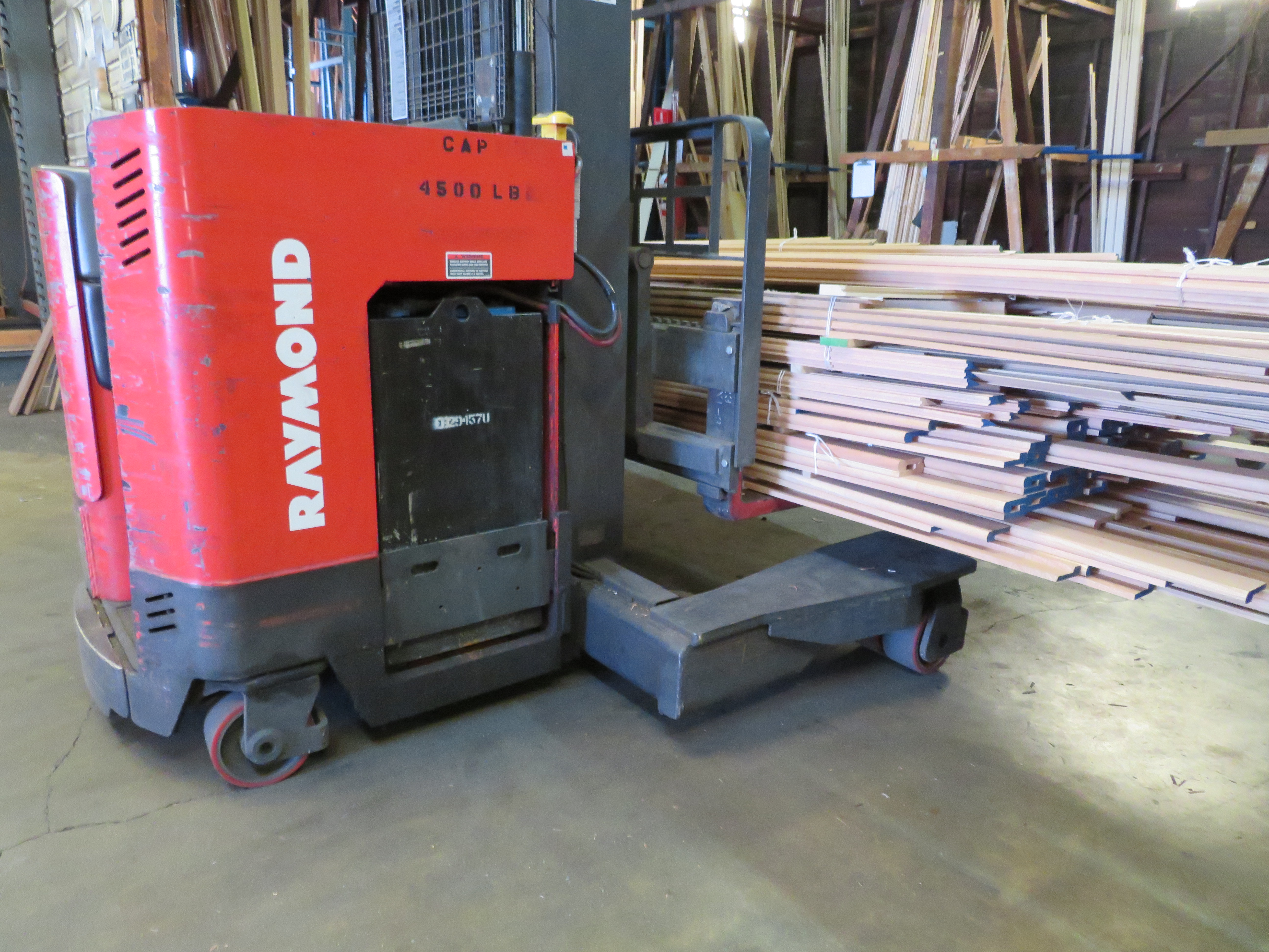 (2000) Raymond mod. Easi-4D-R45TT, Stand Up Type Electric, 36 Volt ...