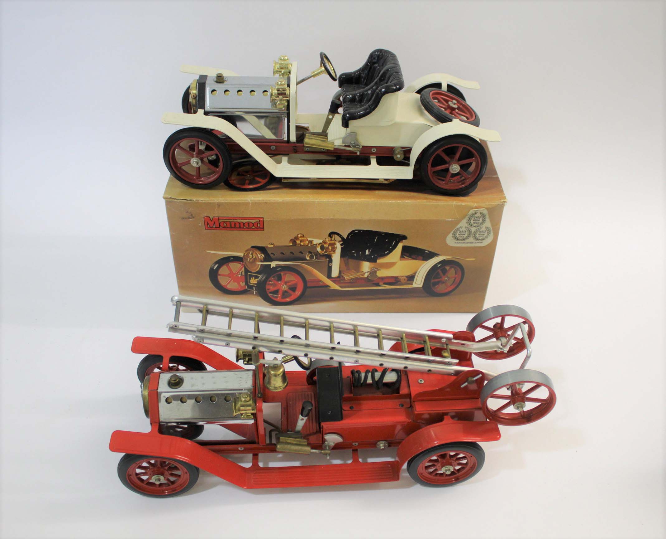 MAMOD BOXED STEAM ROADSTER & FIRE ENGINE a boxed Mamod Steam Roadster ...