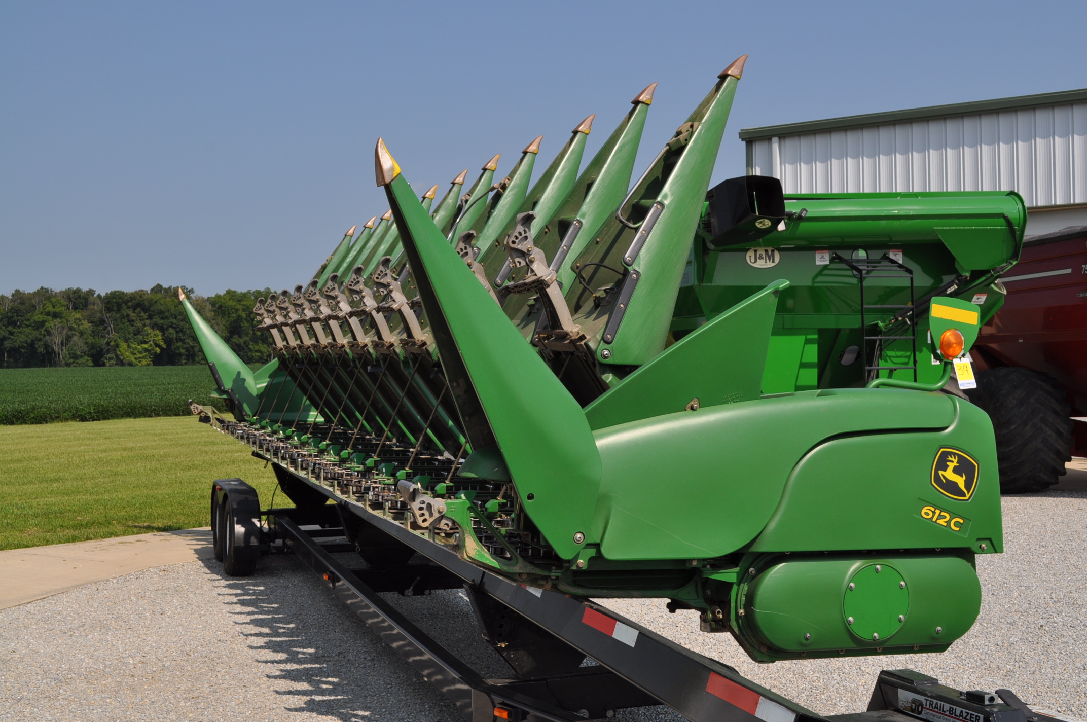 John Deere 612C corn head, Calmar intermeshing stalk rolls, hyd deck ...
