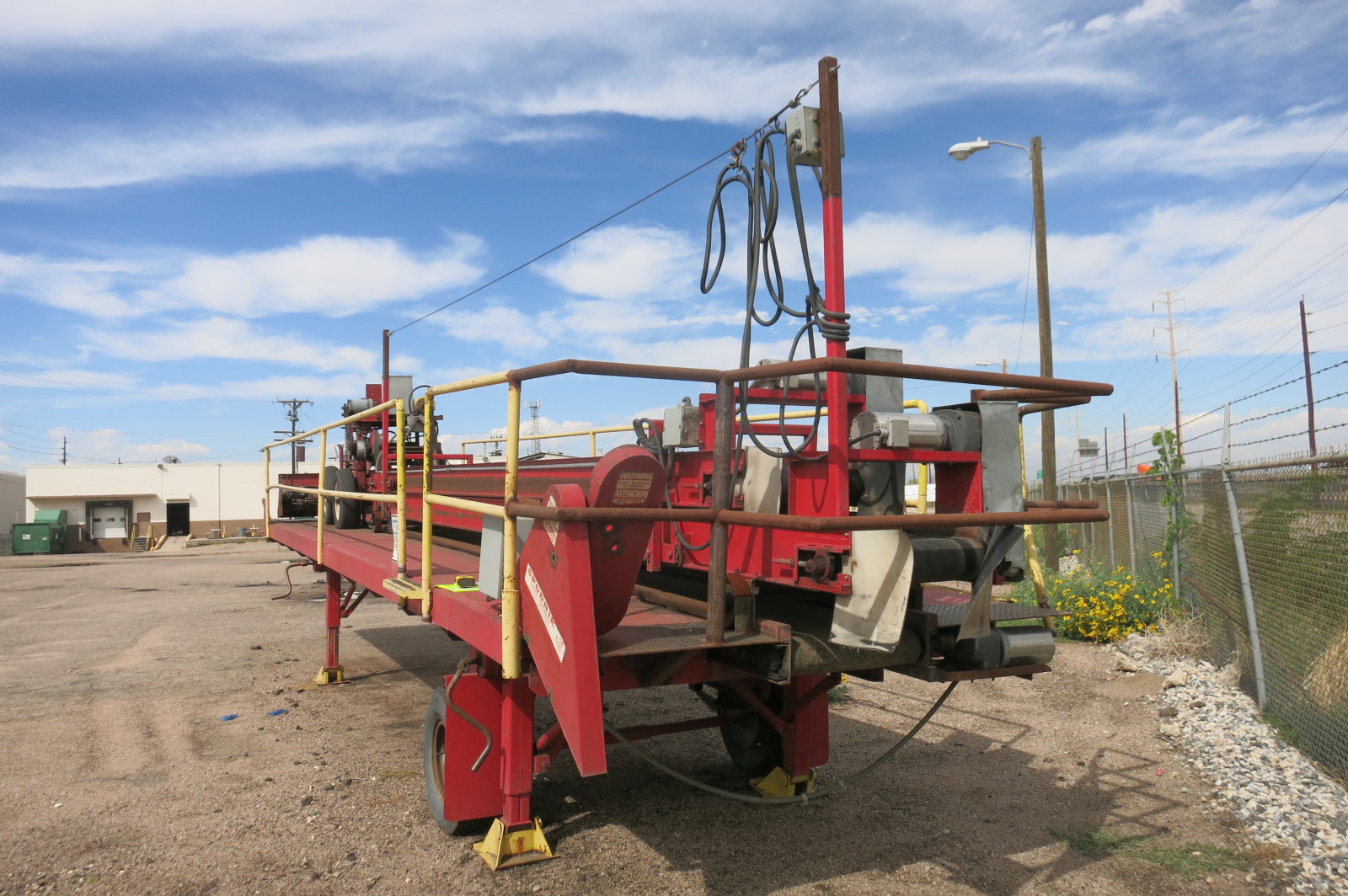 Spudnik potato van unloader, on approx. 9'x 35'long flat bed with ...