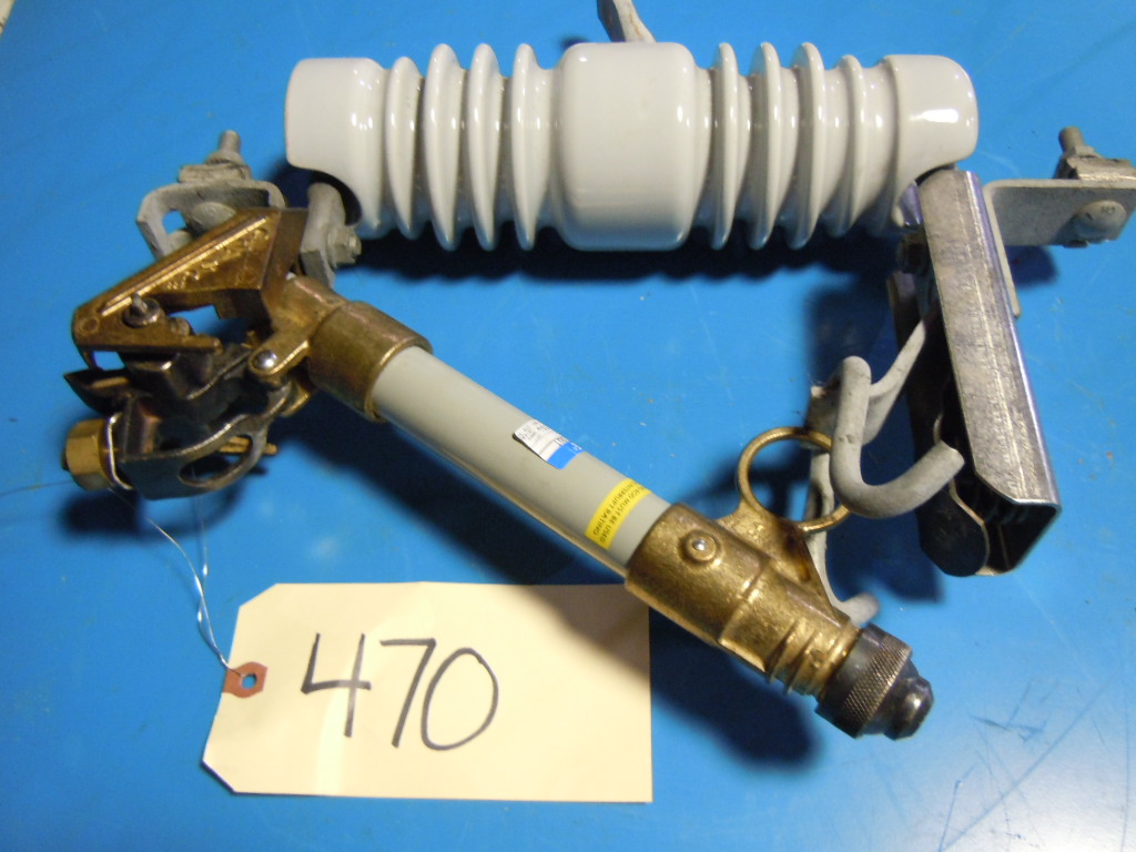 Hubbell Chance Type C Cutout, 7.8 KV max, 200 AMP