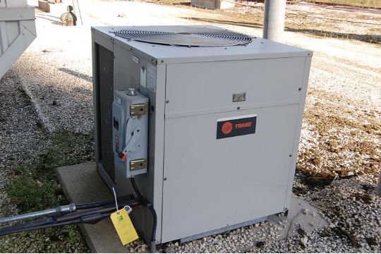 Trane Model# TTA090A400AA Air Conditioning Unit, Serial# F08194655 ...