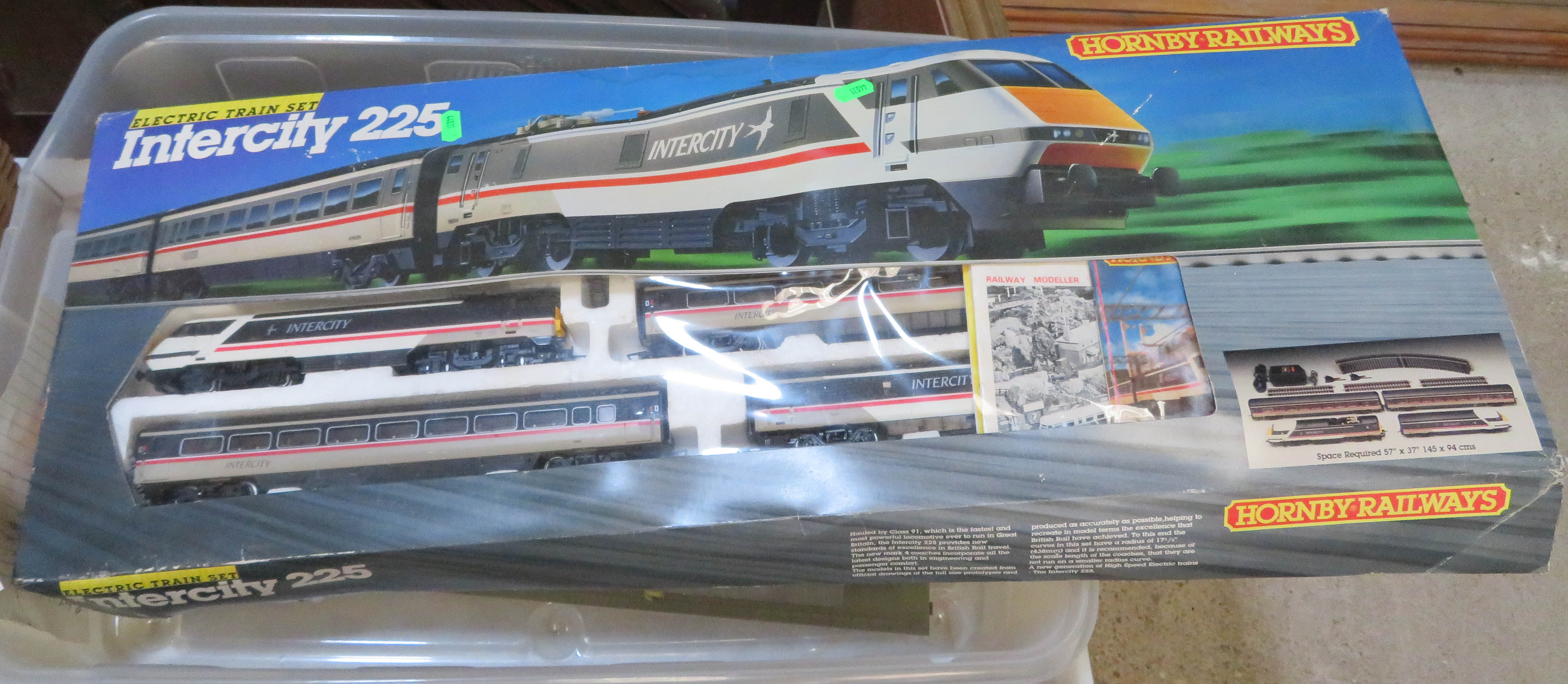 Intercity 225 train Set and track