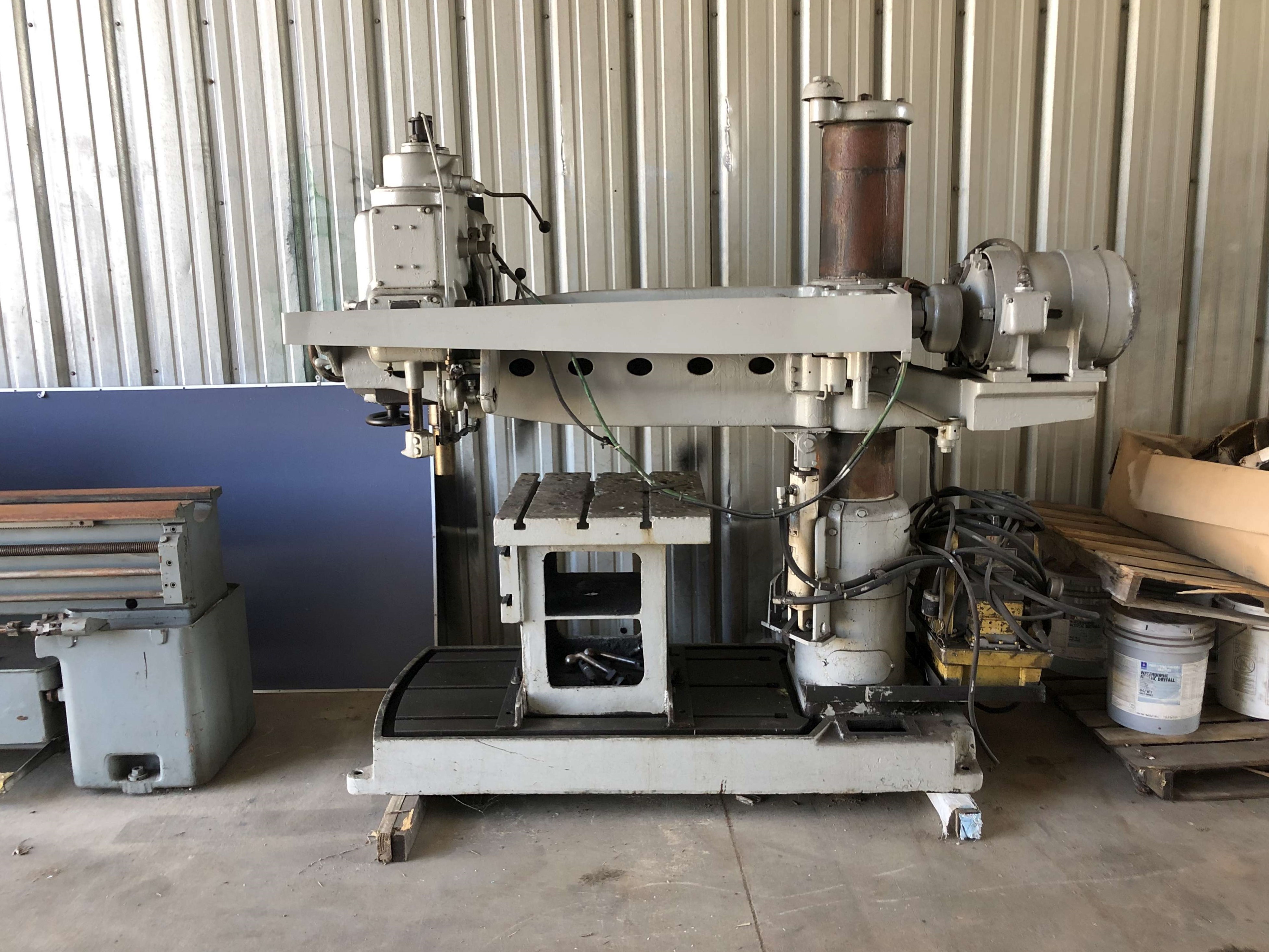 Morris "Mor-Speed" Radial Arm Drill, 4' Arm, 10" Column, 100-1600 RPM ...