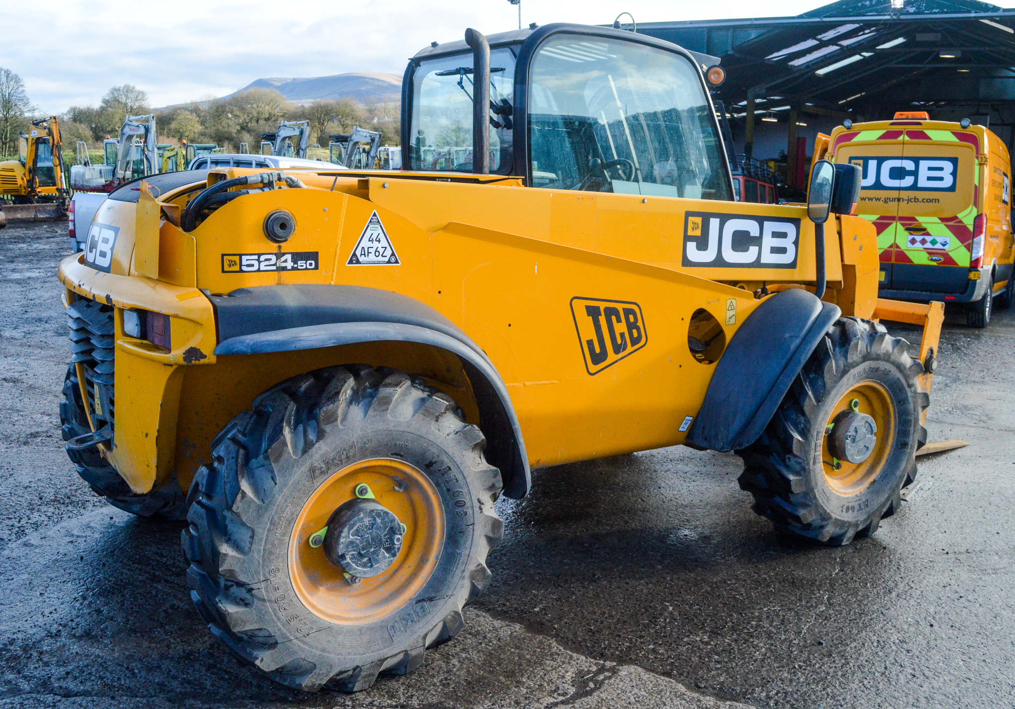 JCB 524-50 5 metre telescopic handler Year: 2012 S/N: 19157 Recorded ...