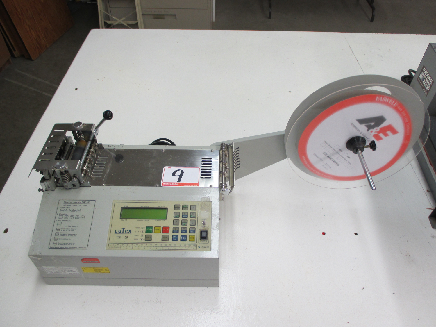 CUTEX MOD TBC-50 AUTOMATIC CUTTER, S/N T53031101