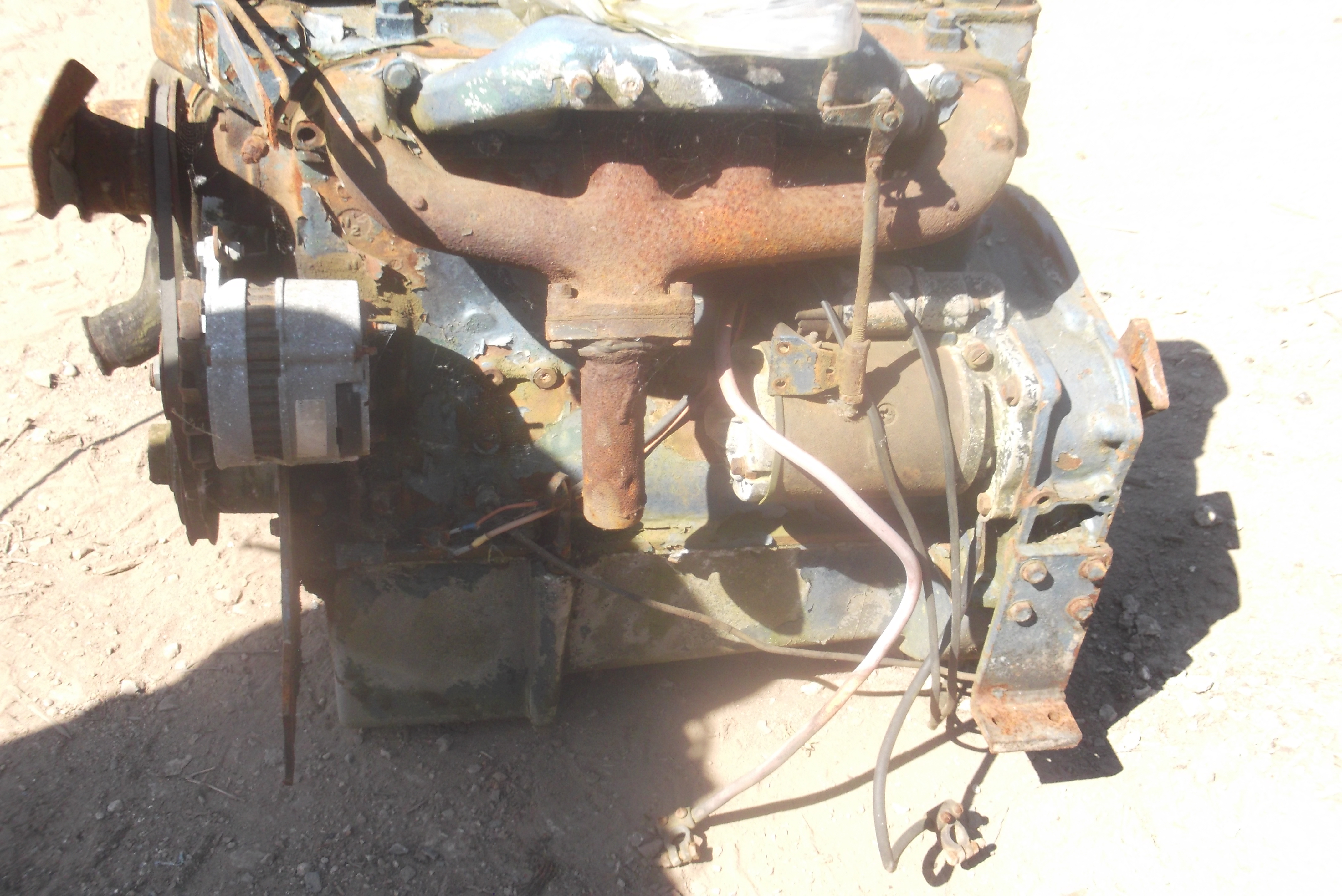 * FORD 4D DIESEL ENGINE