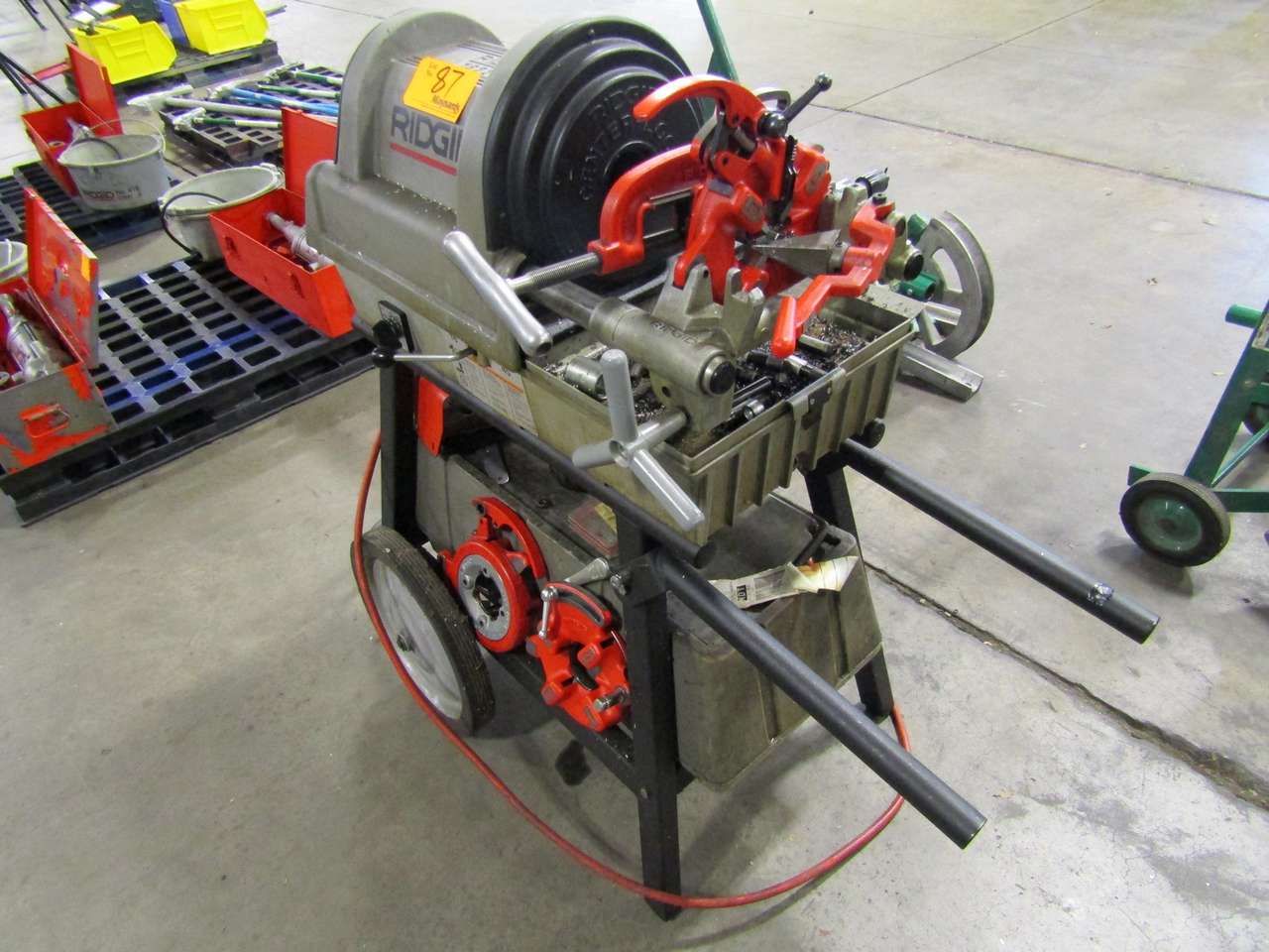 Ridgid 1822-I Electric Pipe Threader with (3) 811A 1/8"-2" Threading ...