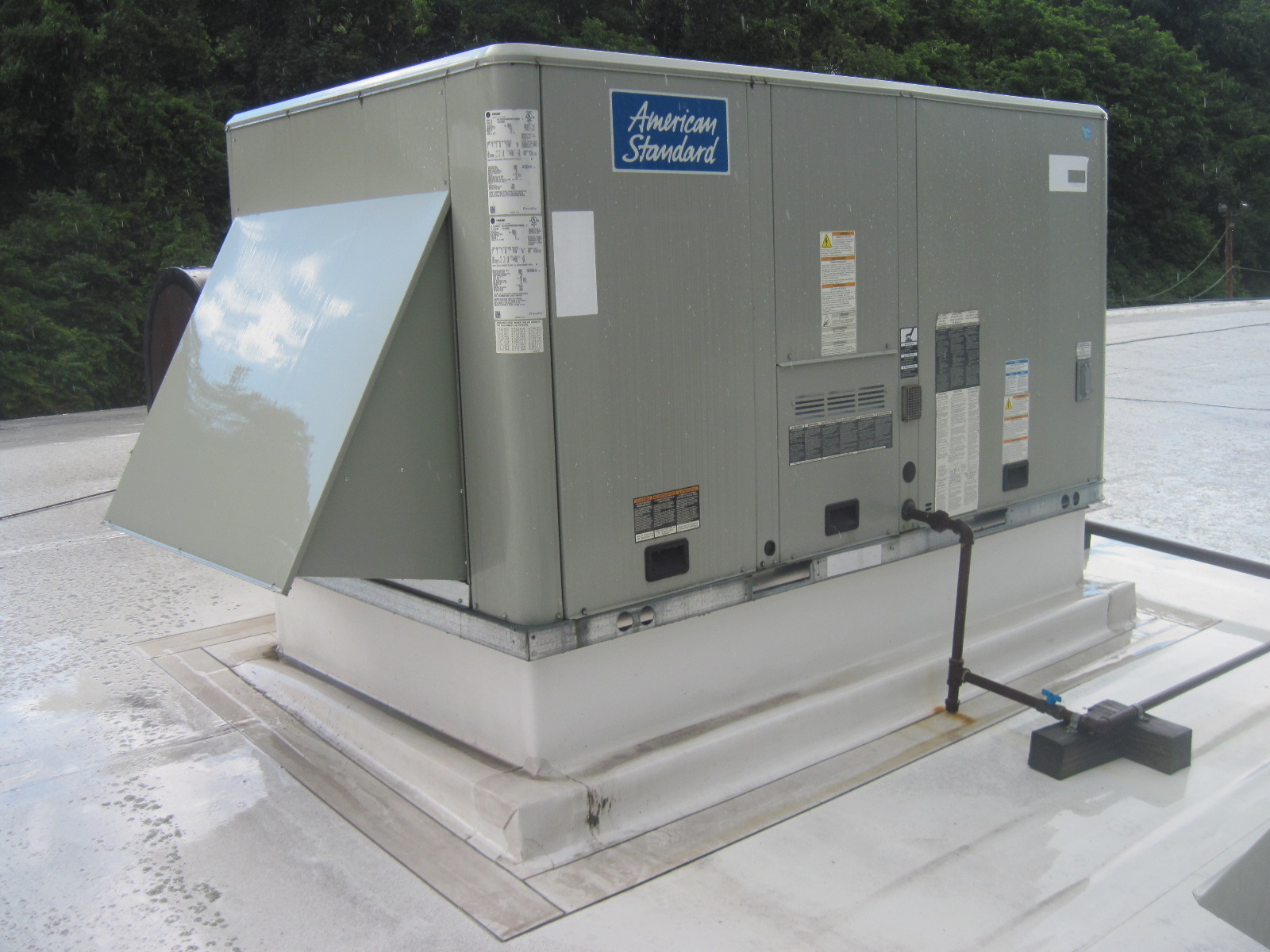 { Choice of lots: 177, 178 } American Standard (TRANE) 10 ton packaged ...