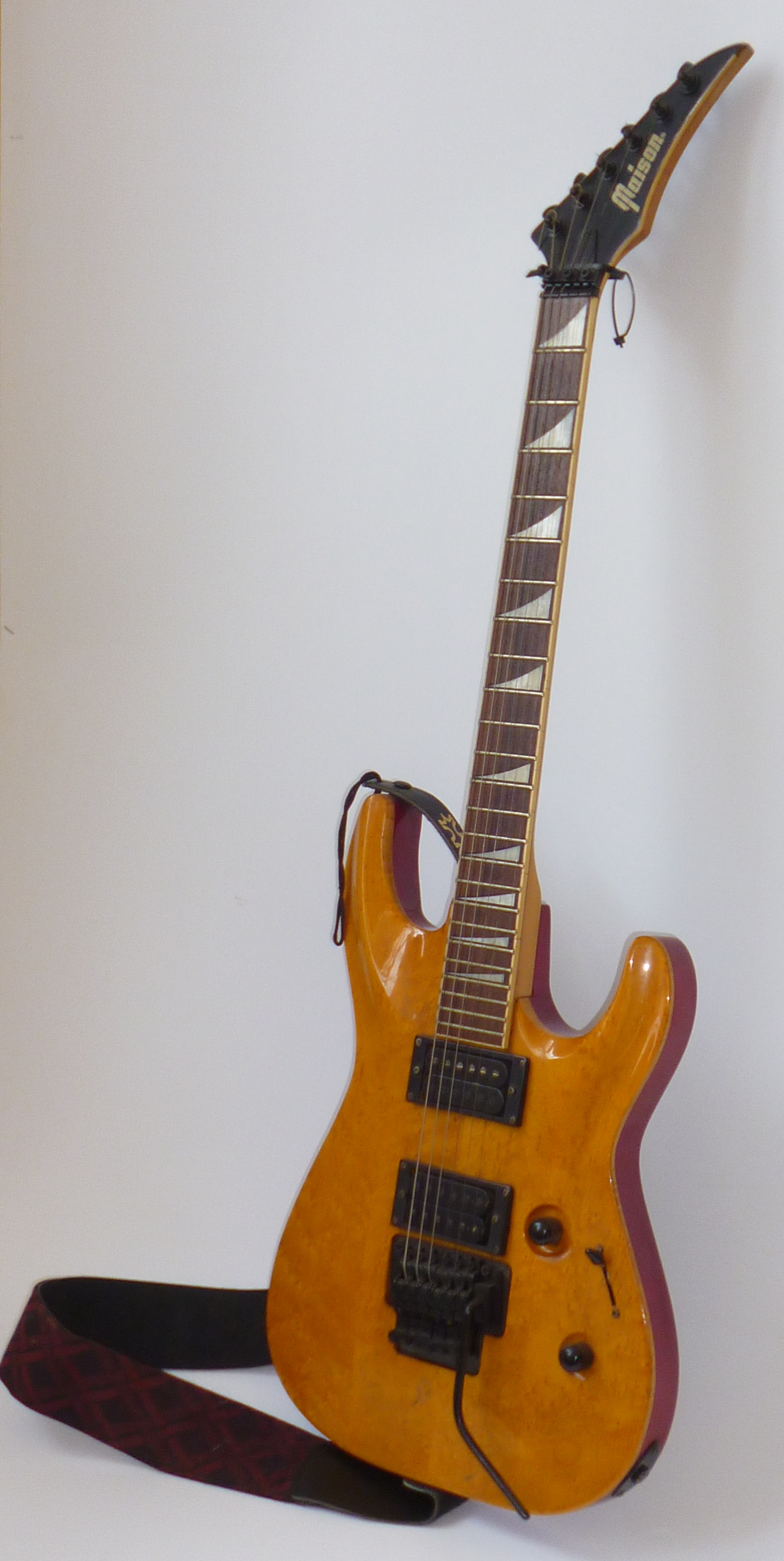 Maison Superstrat Electric Guitar Great look and design that resembles ...