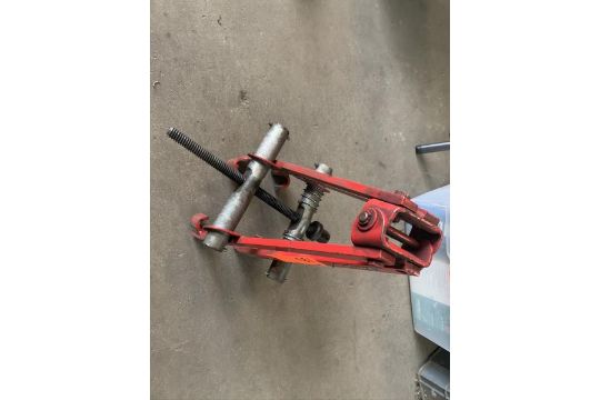 Snap-On M: YA142A, Series B MacPherson Strut Coil Spring Compressor