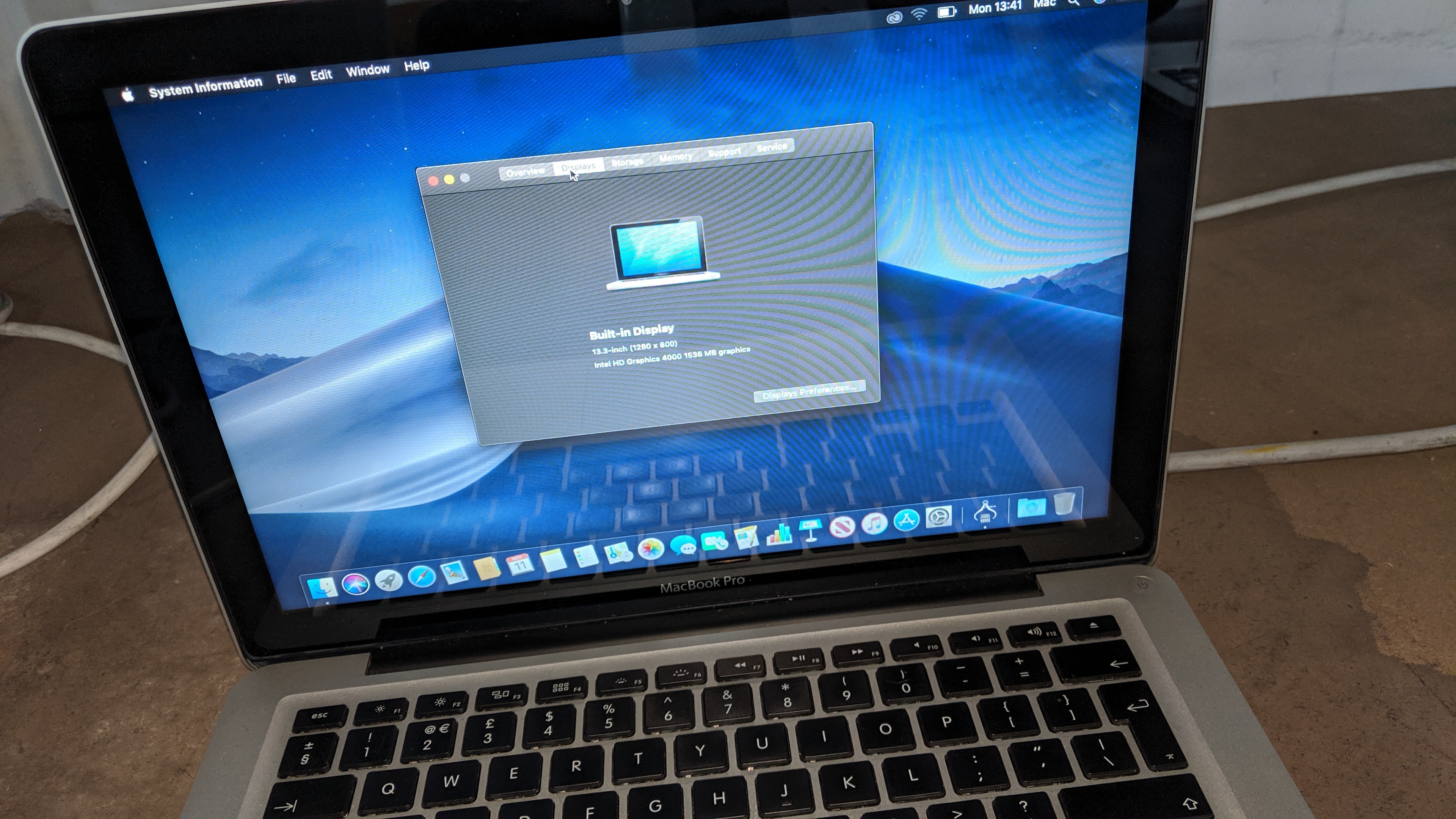 Apple MacBook Pro 9.2 silver notebook computer, Intel Core i5 @ 2.5GHz ...