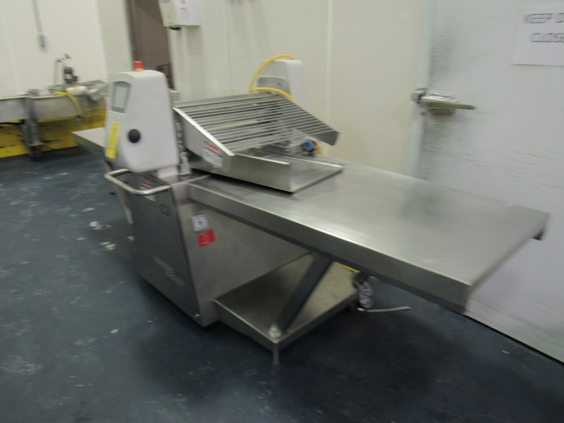 Rondo Dough Sheeter, 24" W X 10' L, touchscreen, portable. Everything ...