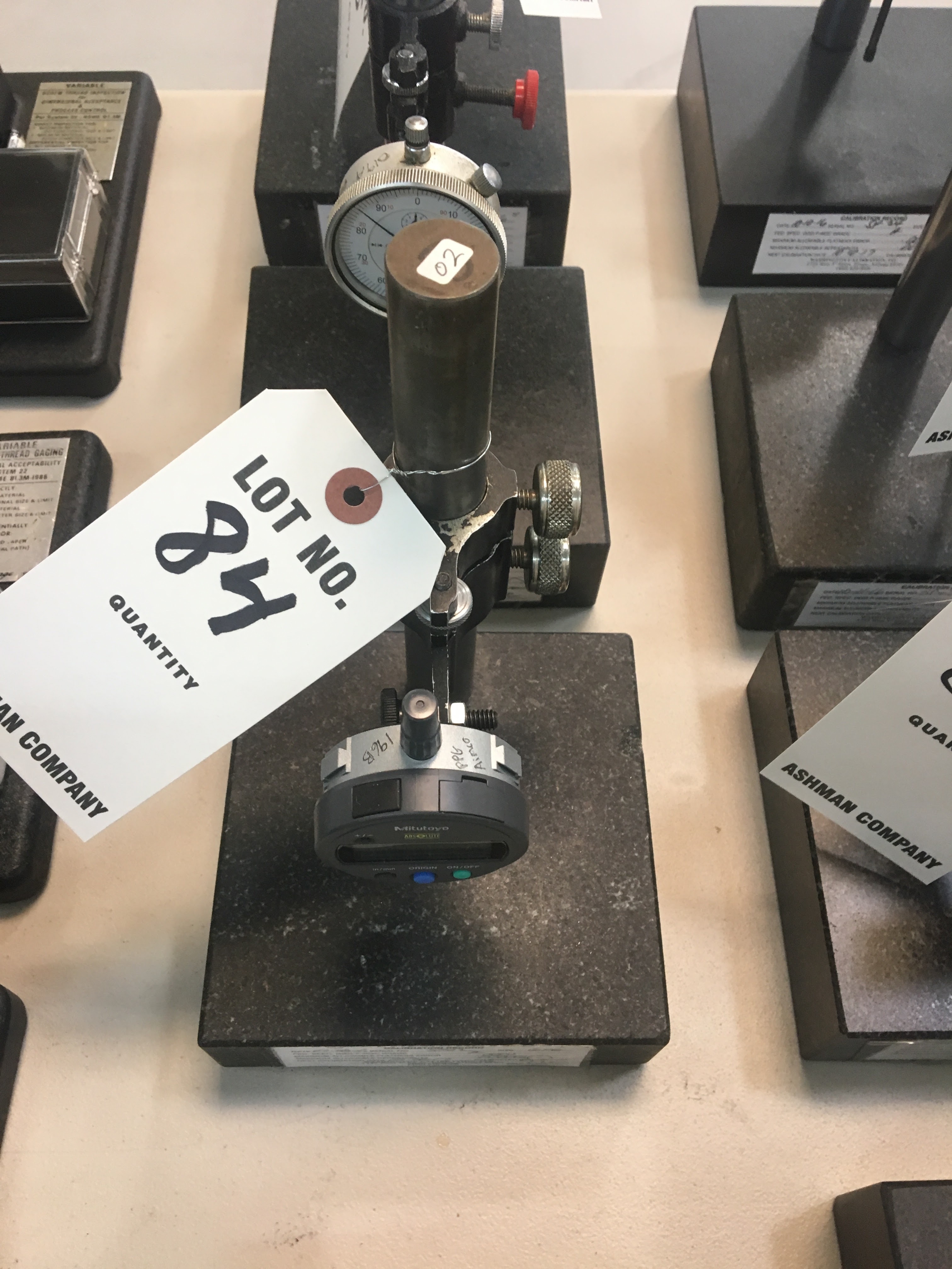 MITUTOYO DIGITAL DROP INDICATOR WITH GRANITE SURFACE PLATE