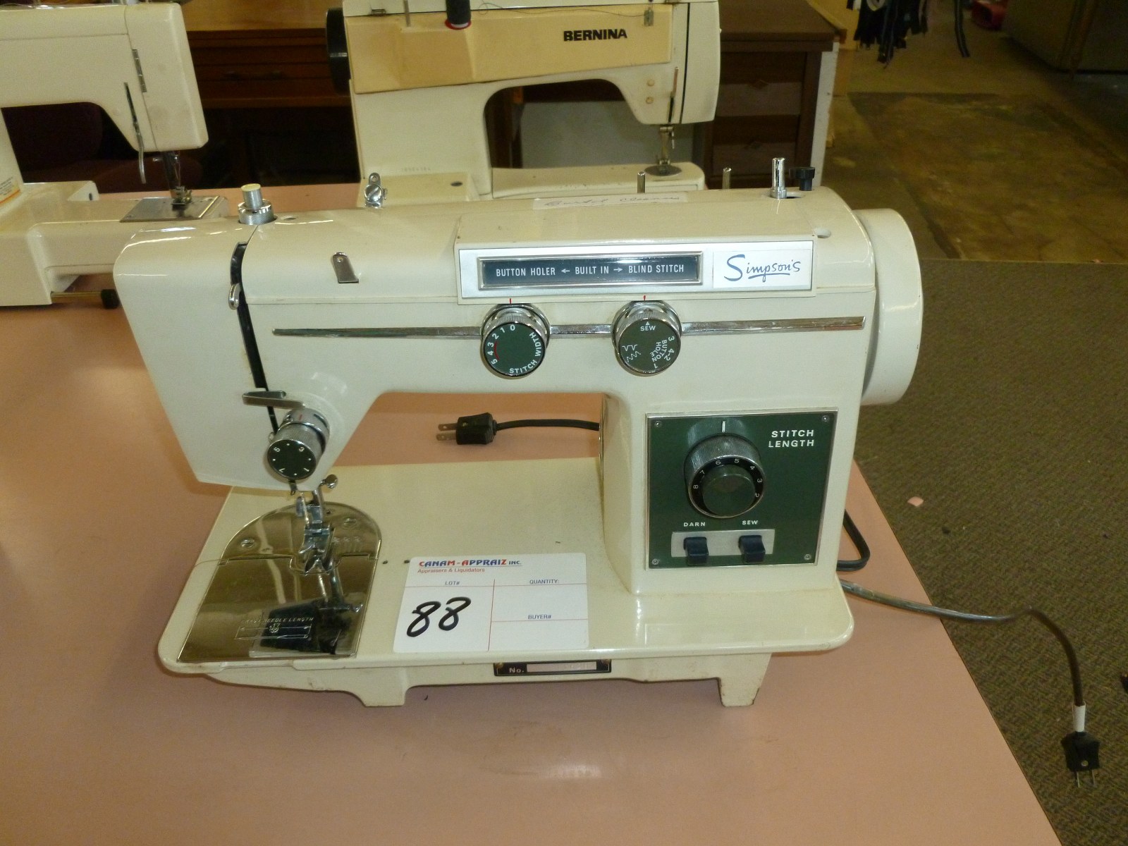 SIMPSONS Sewing Machine. Model 2000