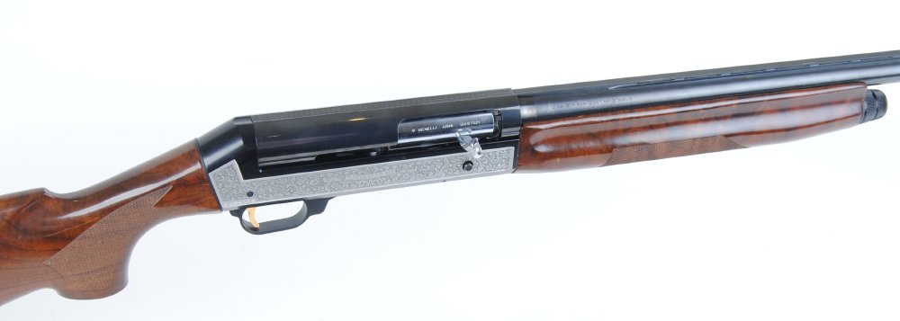12 bore Benelli Raffaello 123, semi automatic, five shot, 27 ins multi ...