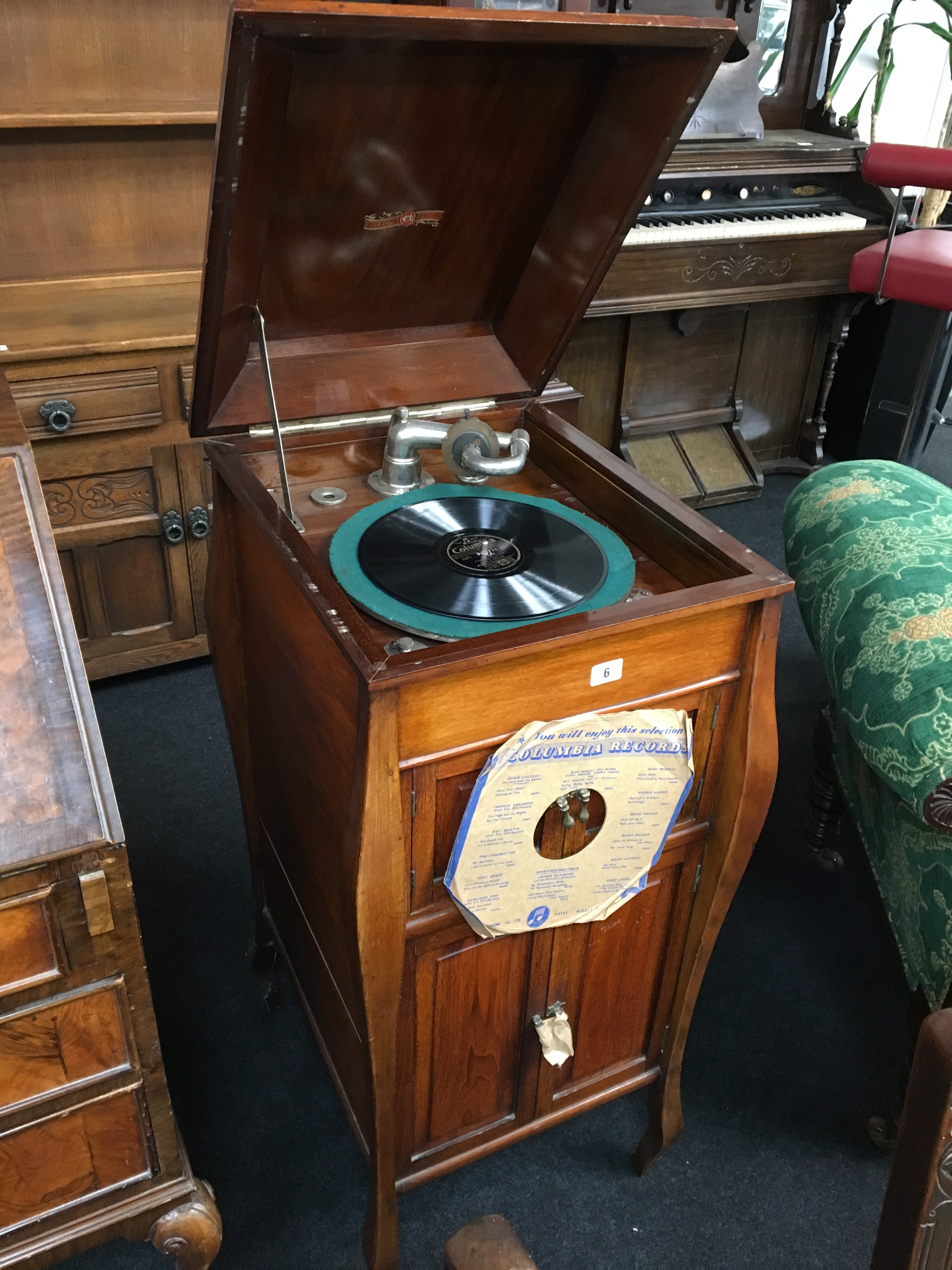A Selecta wind-up floor standing gramophone in tall mahogany case ...