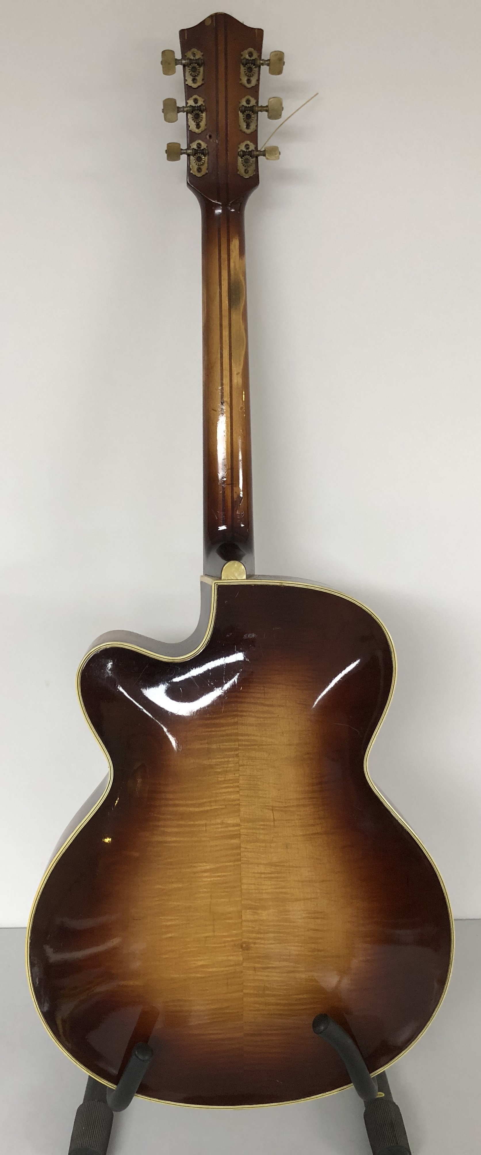 HOFNER PRESIDENT ACOUSTIC GUITAR - Lovely example of a 1959/60 Hofner ...
