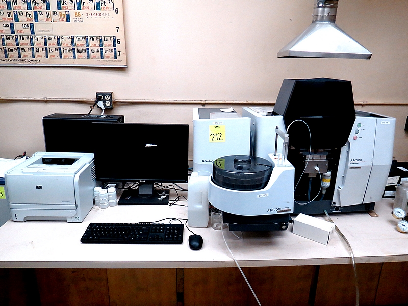 SHIMADZU AA-7000 ATOMIC ABSORBTION SPECTO PHOTOMETER , AGFA-7000 ...