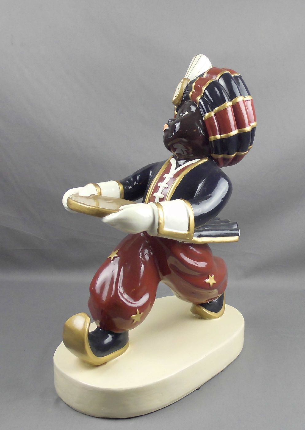 GROSSE FIGUR "DER SAROTTI - MOHR" (so bezeichnet), Porzellan ...