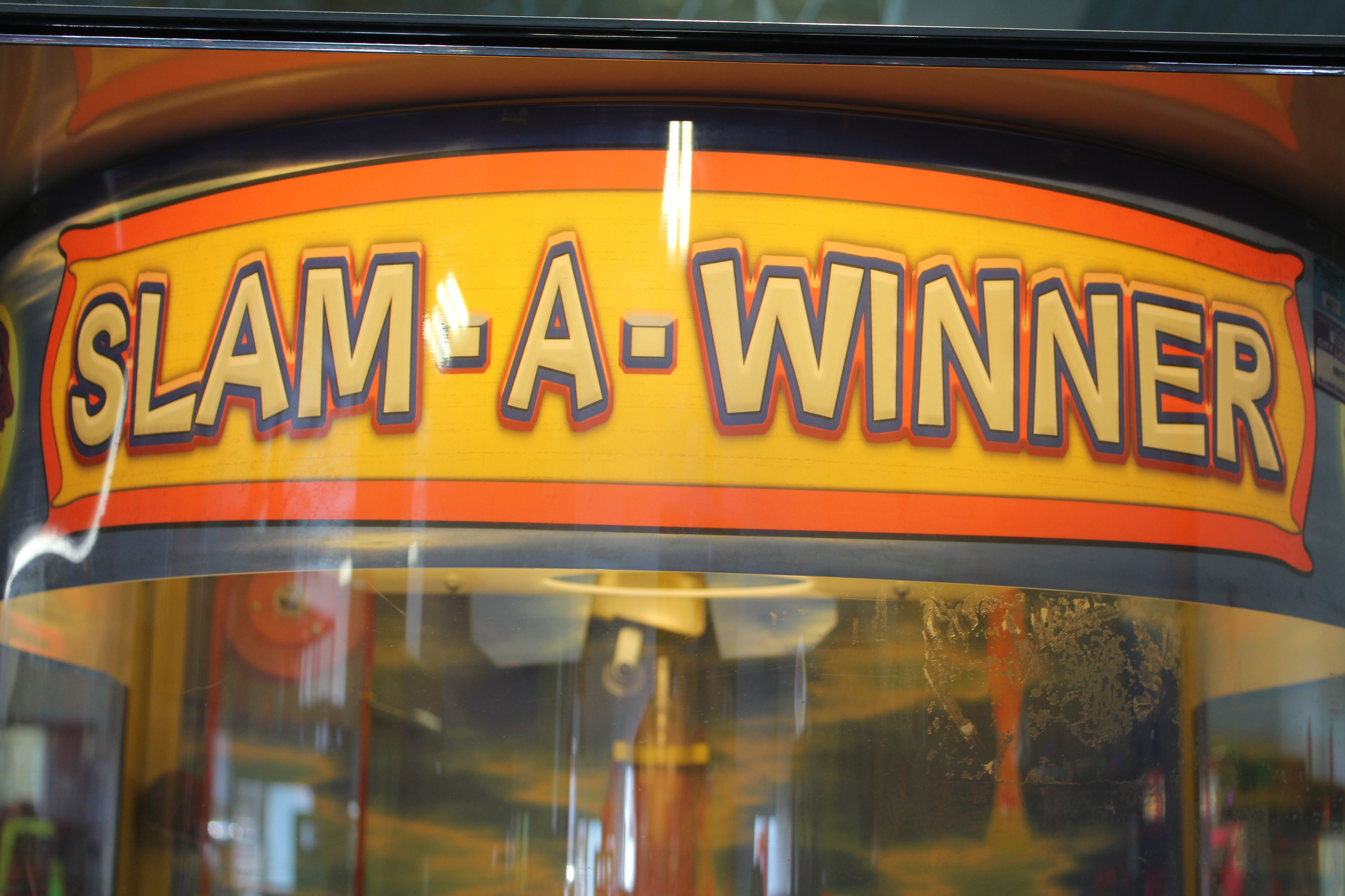 1X, SLAM-A-WINNER ARCADE GAME (BY BENCHMARK) **** CARD SWIPE SYSTEM ...