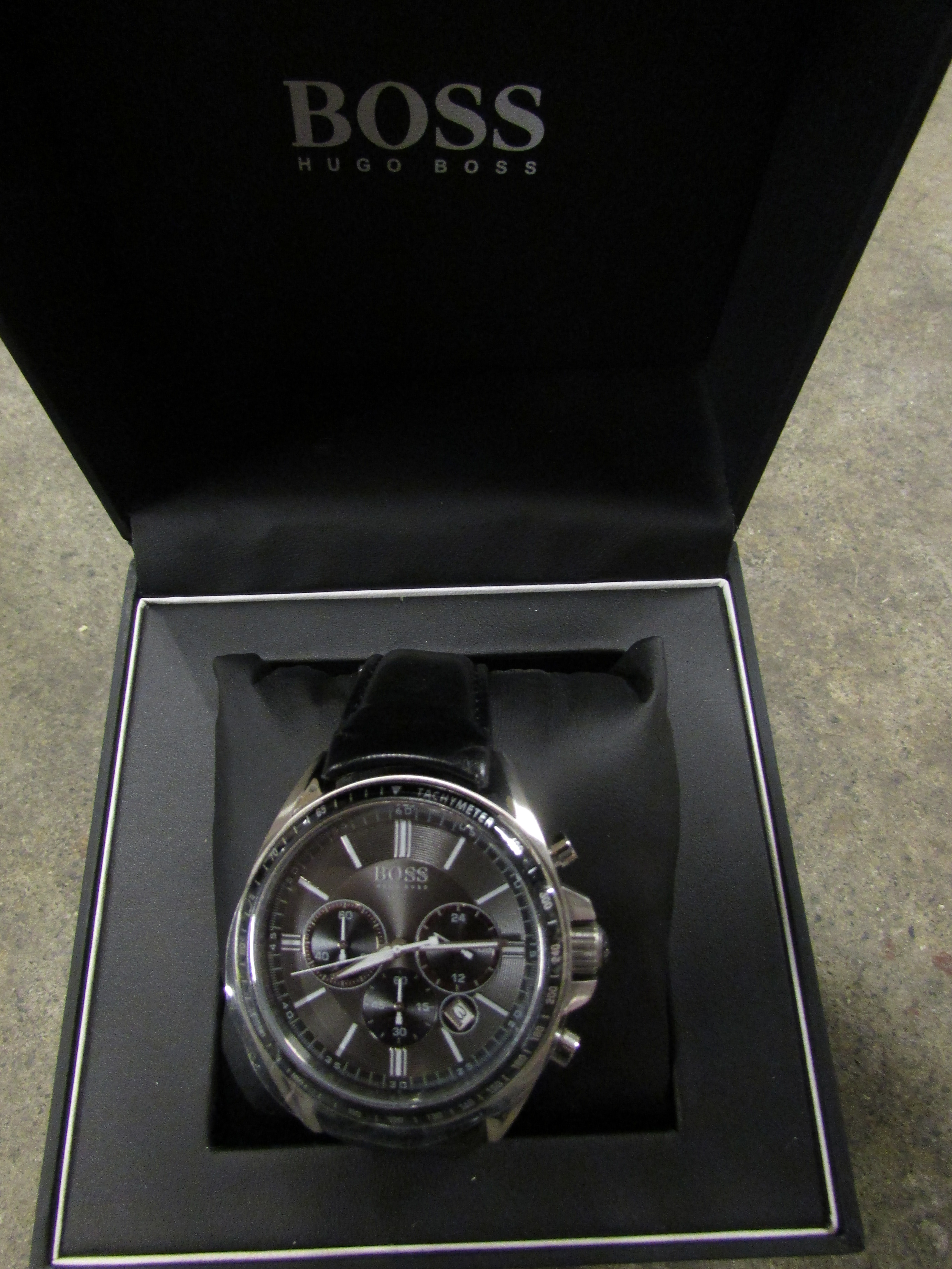 HUGO BOSS MENS WATCH WITH BLACK LEATHER STRAP HB.232.1.27.2726