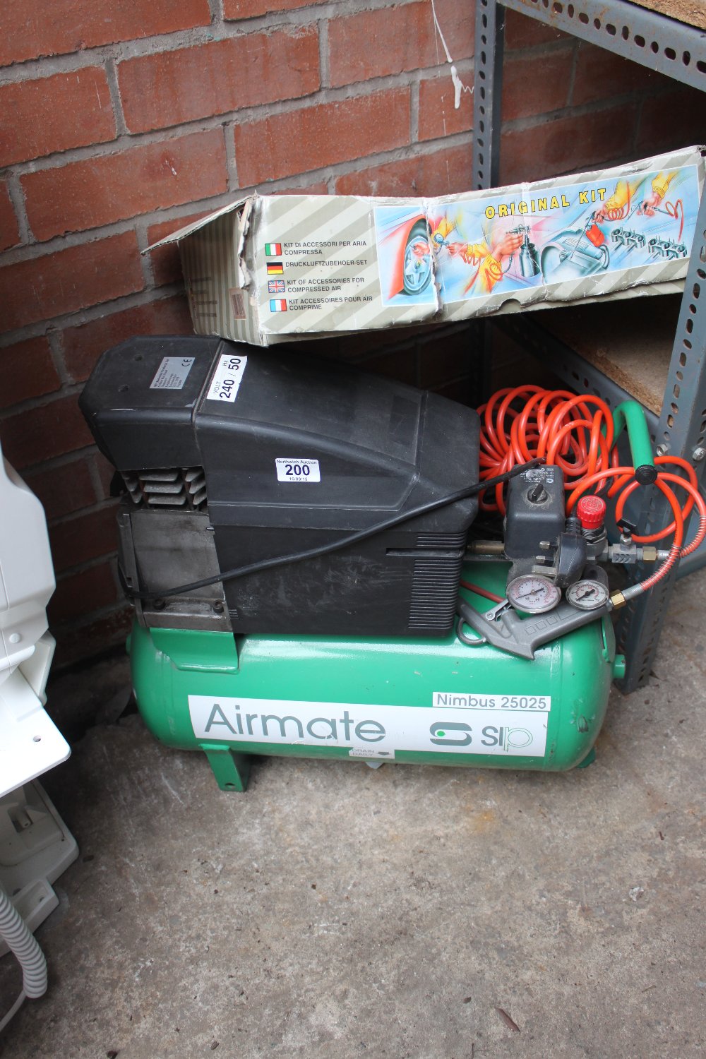 Boxed Airmate Nimbus 25025 compressor with complete original kit